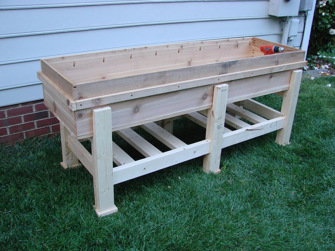 Waist High Planter Box : 6 Steps (with Pictures) - Instructables
