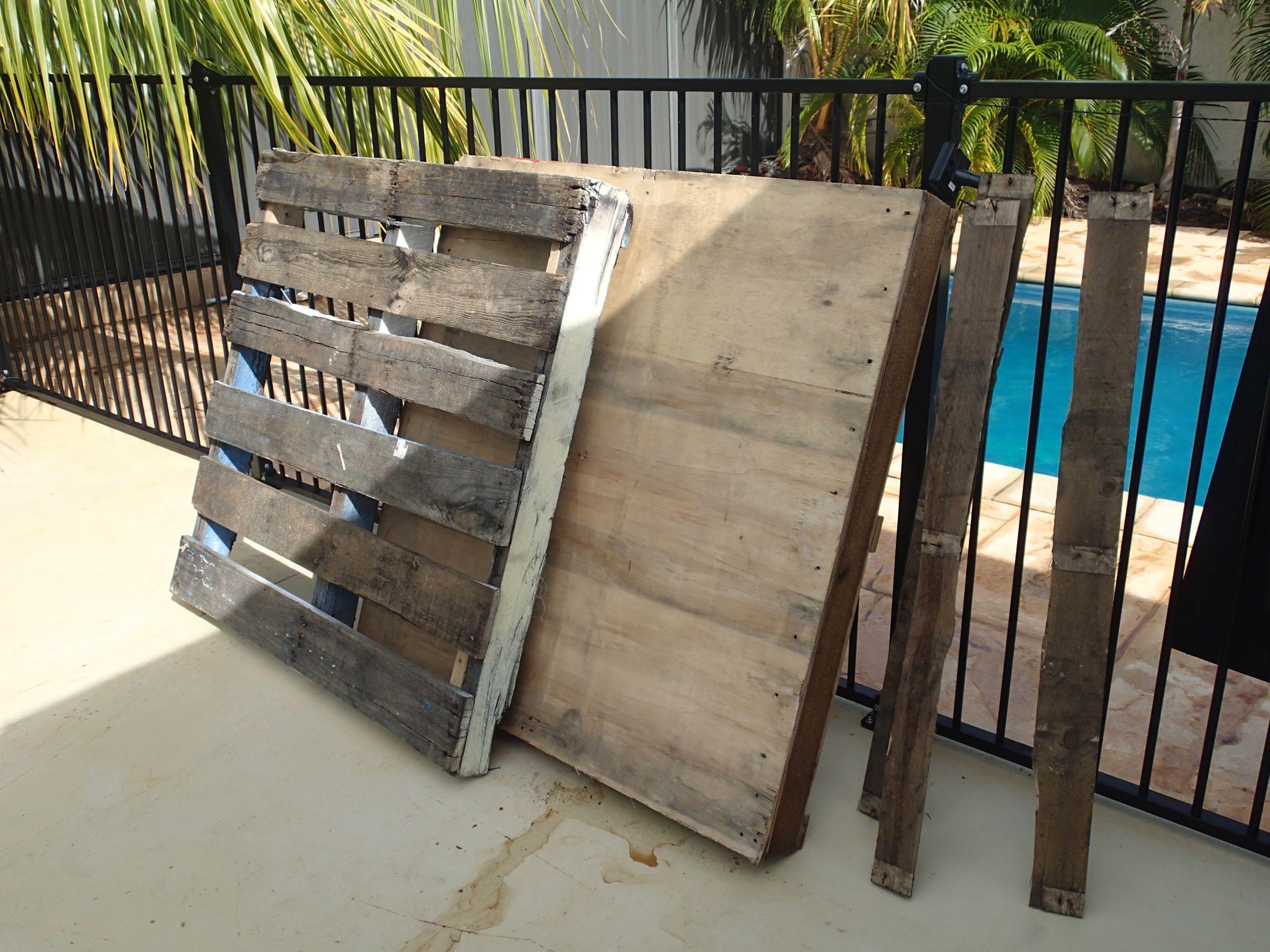Pallet Cleaning : 4 Steps - Instructables