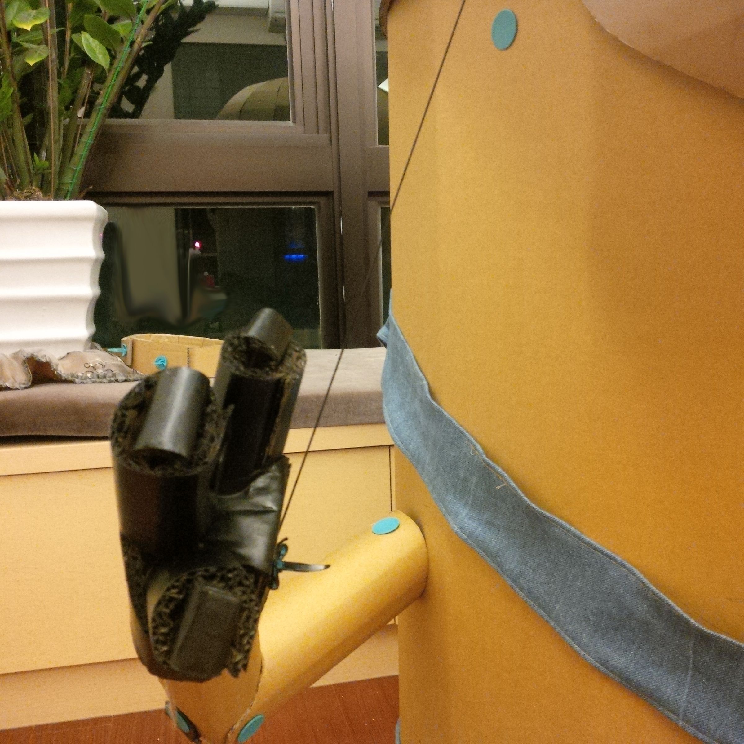 Cardboard Minion Halloween Costume (with Pictures) - Instructables