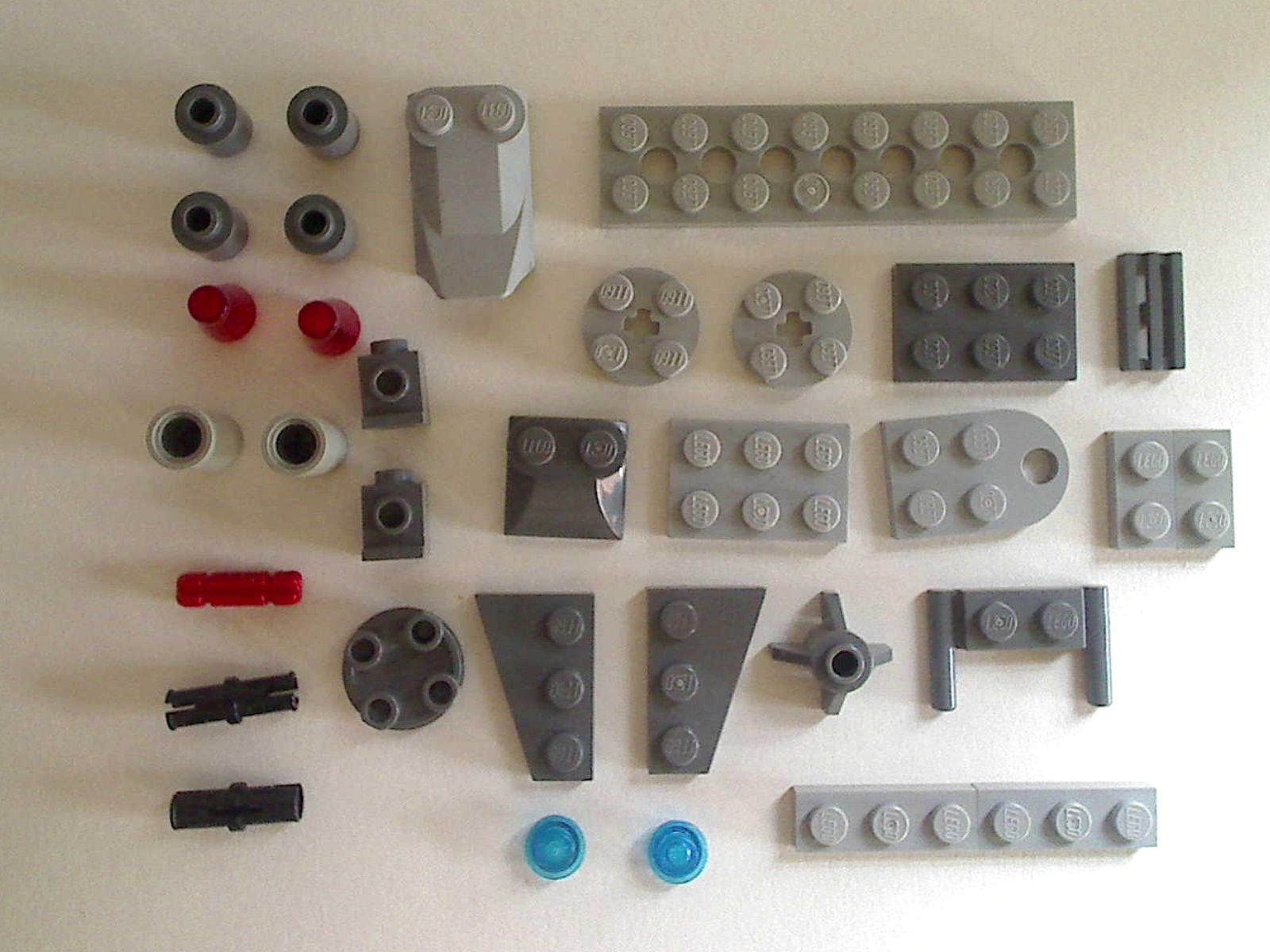 Mini Lego USS Titan : 5 Steps (with Pictures) - Instructables