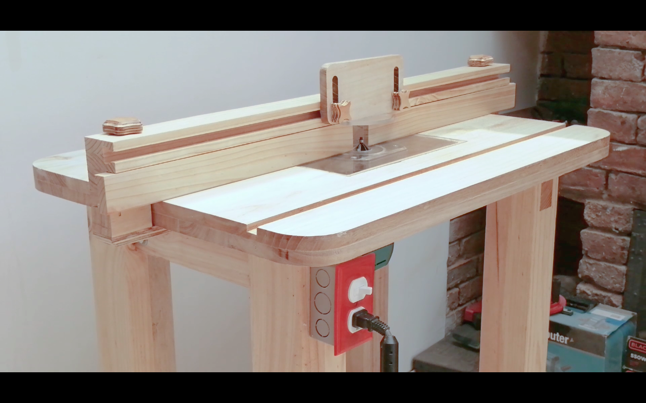 My First Ever Router Table! : 8 Steps (with Pictures) - Instructables