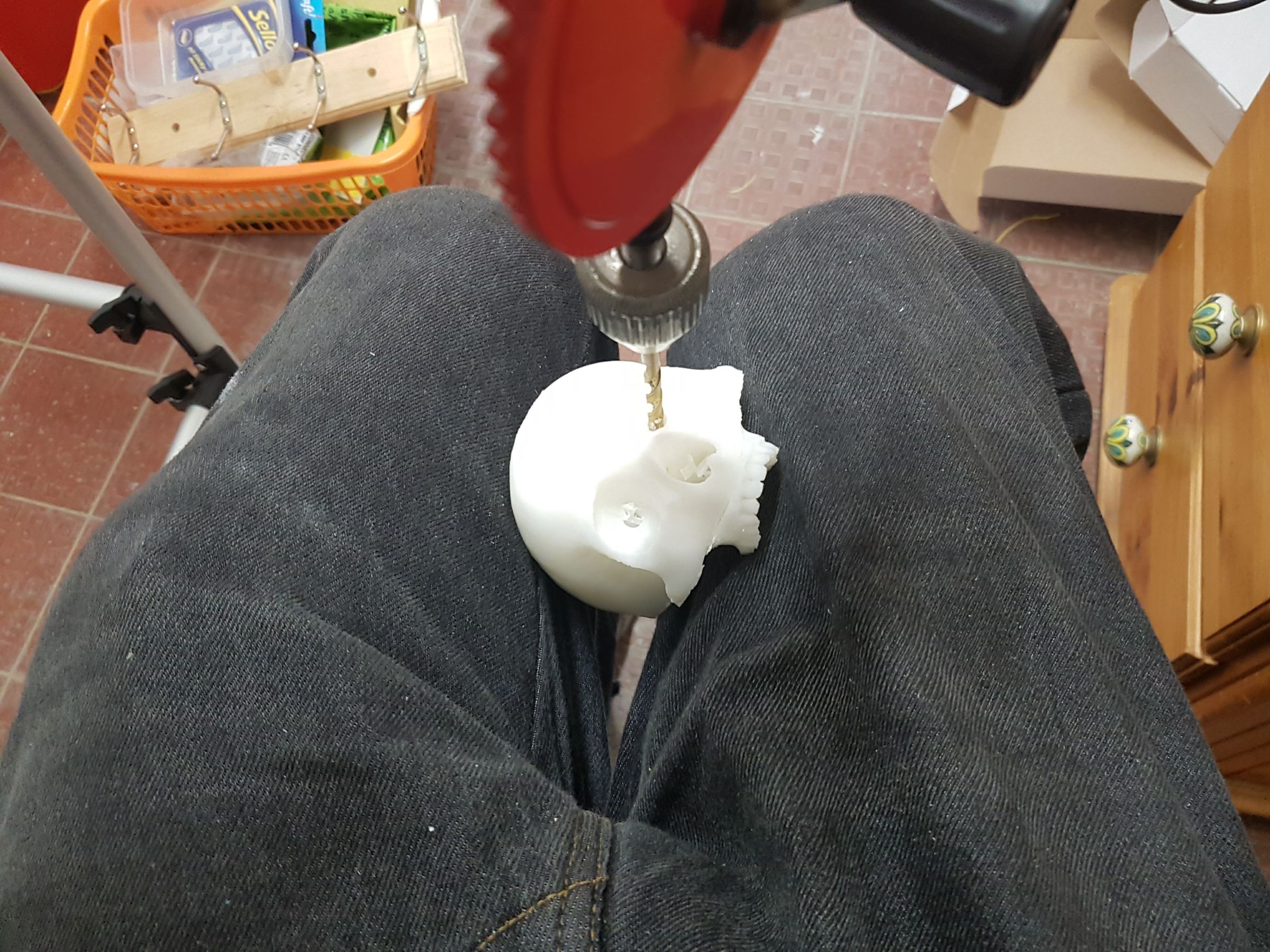 Motion Detection Halloween Talking Skull : 12 Steps (with Pictures ...