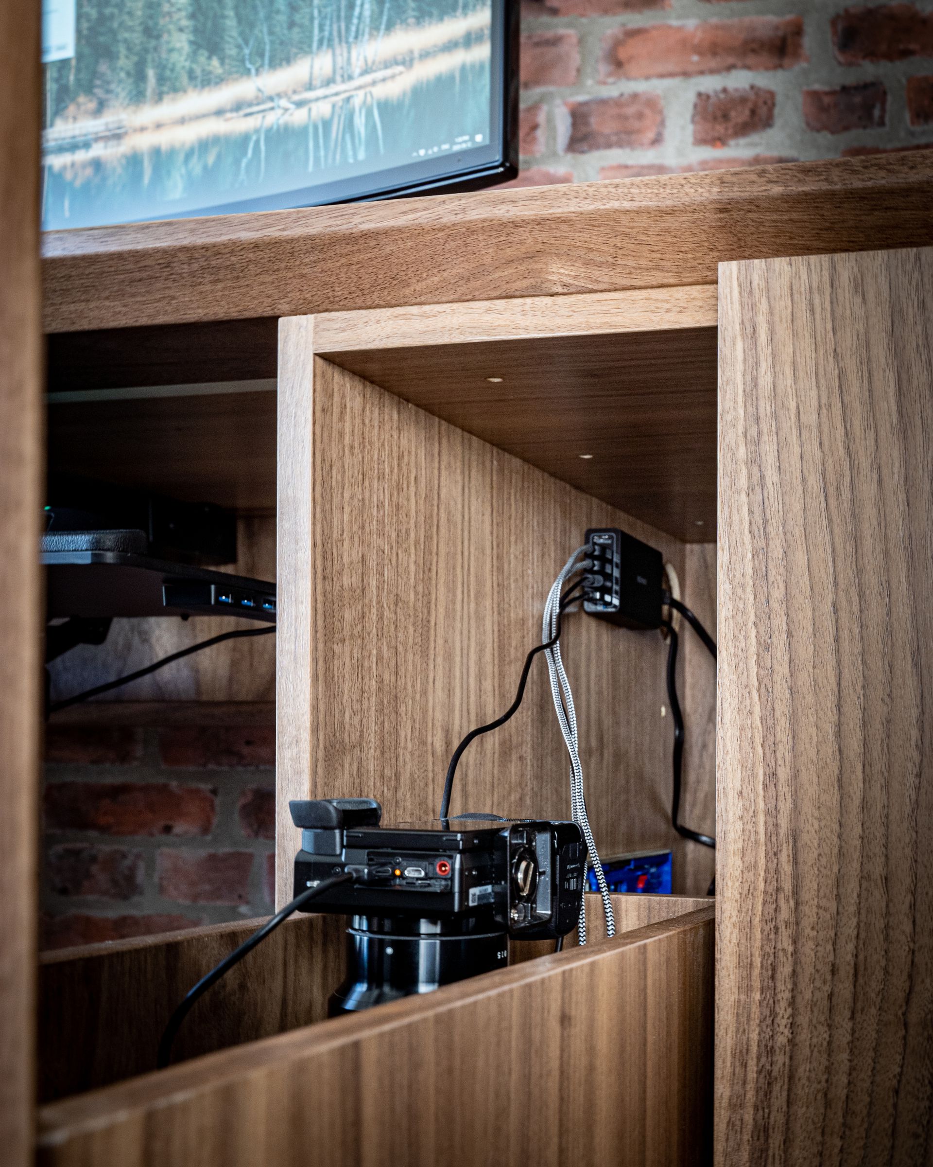 Building My Dream Desk With an Integrated Computer : 28 Steps (with ...