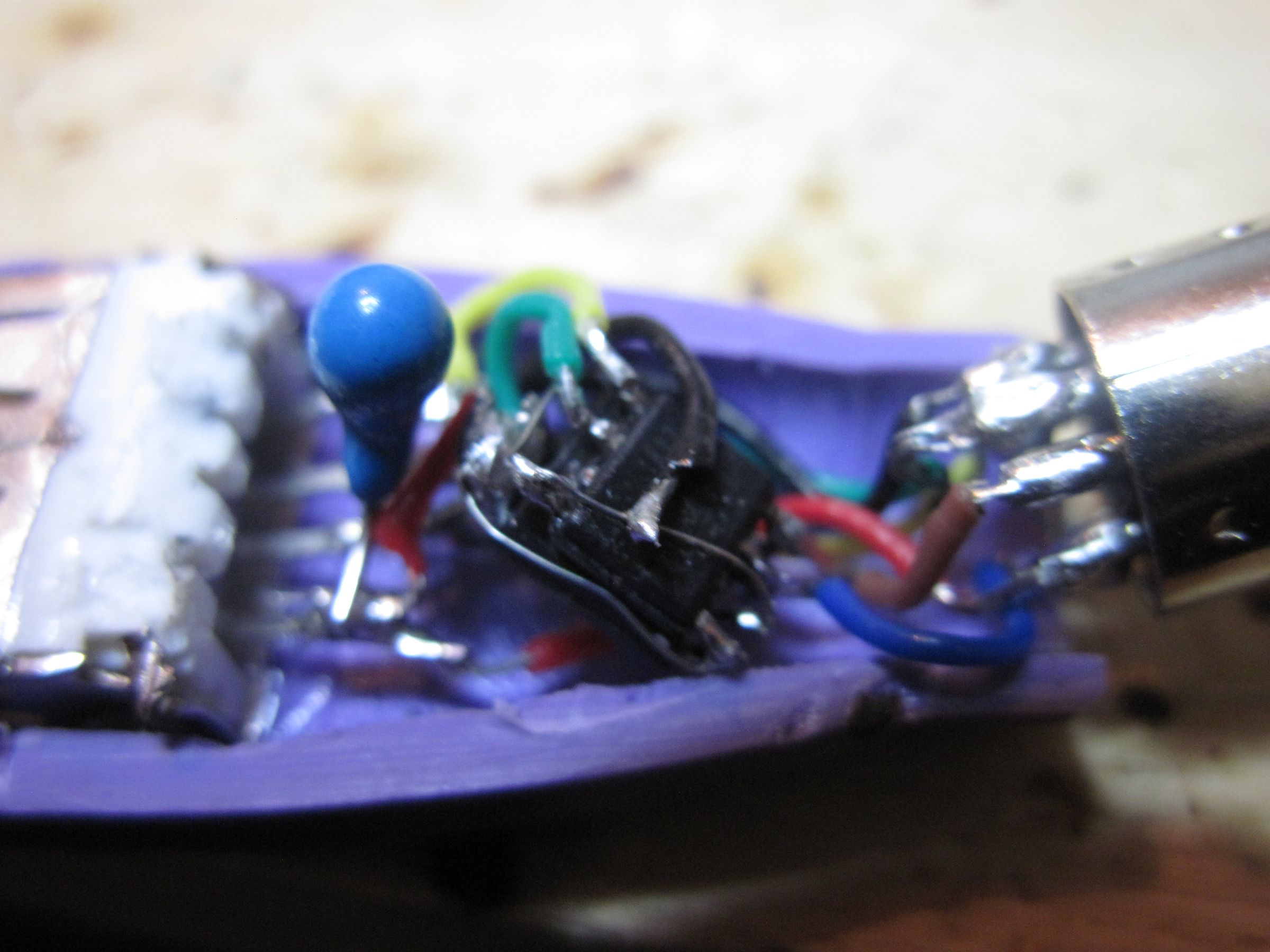 How to Build Your Own USB Keylogger : 7 Steps (with Pictures) - Instructables