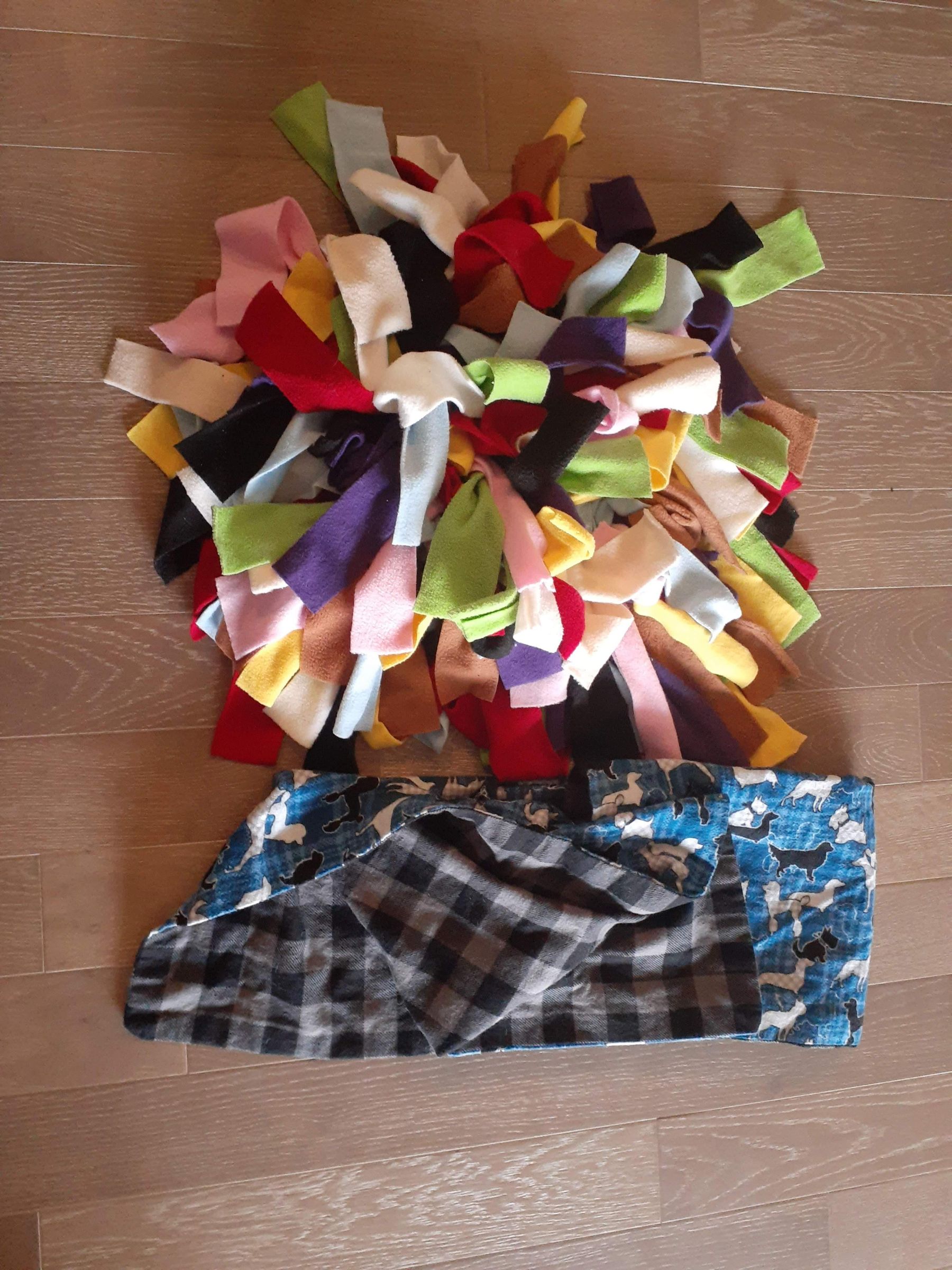 How to Make Your Pet a Durable Snuffle Mat : 4 Steps (with Pictures ...