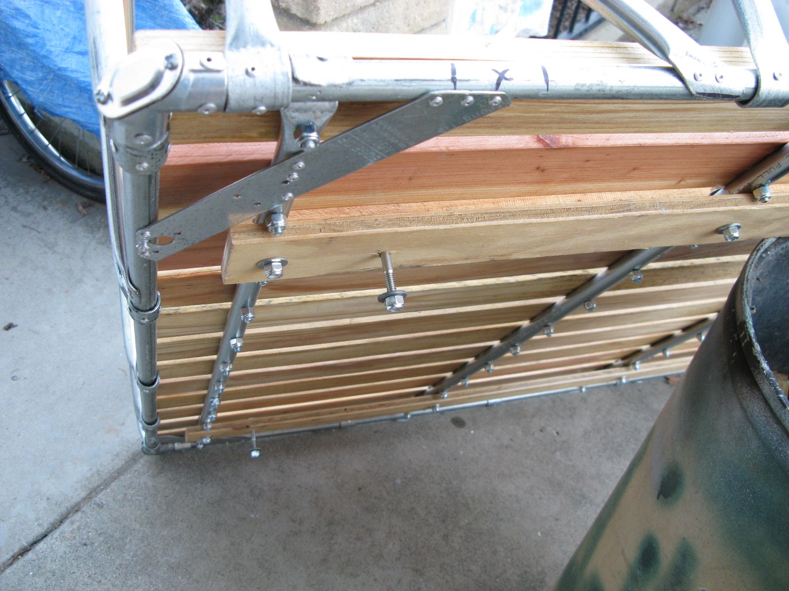 No Weld Truck Roof Rack : 6 Steps (with Pictures) - Instructables
