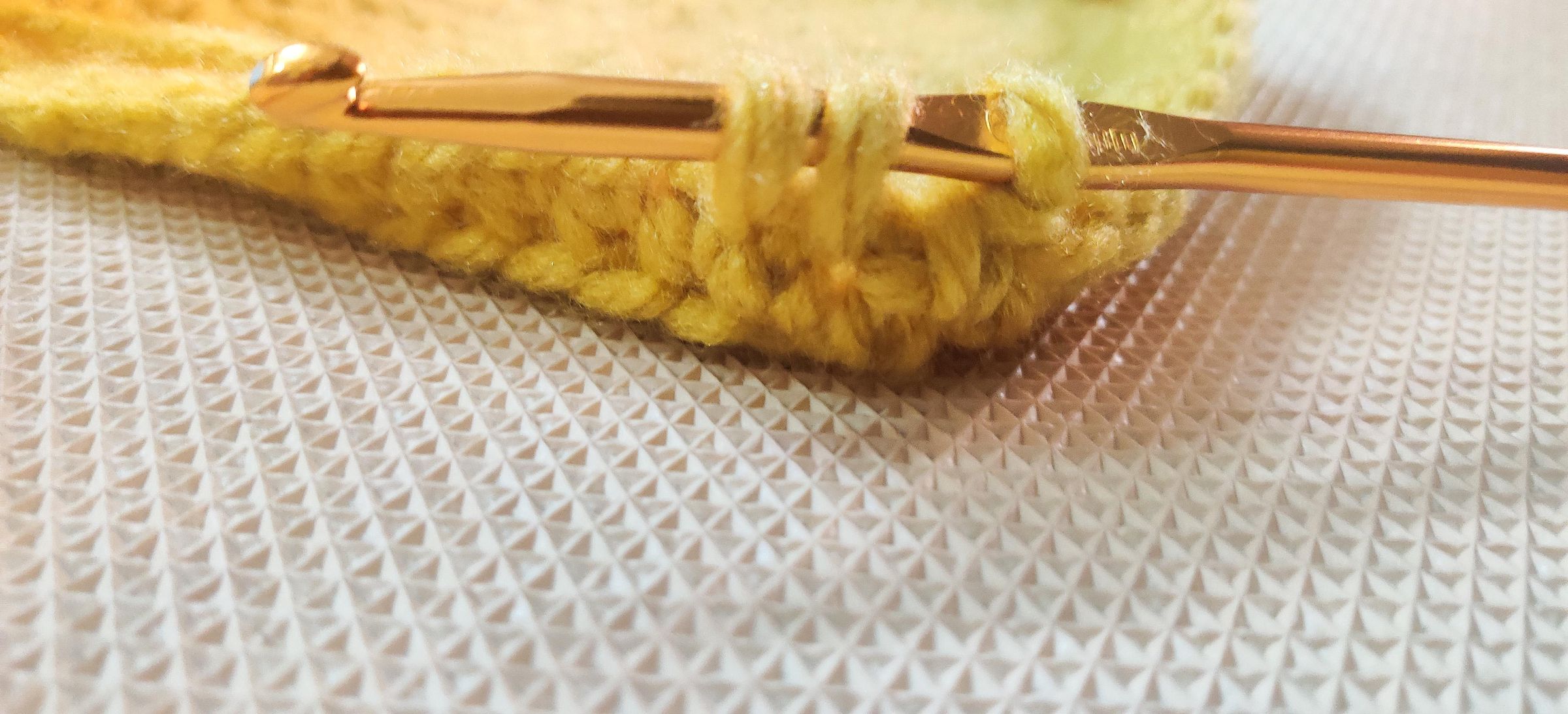 Crochet Rectangle Basket With Dividers Made in Rounds : 8 Steps (with ...