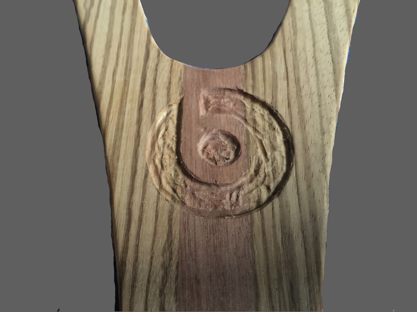 Wooden Headphone Stand for My Beats Headphones : 6 Steps (with Pictures ...