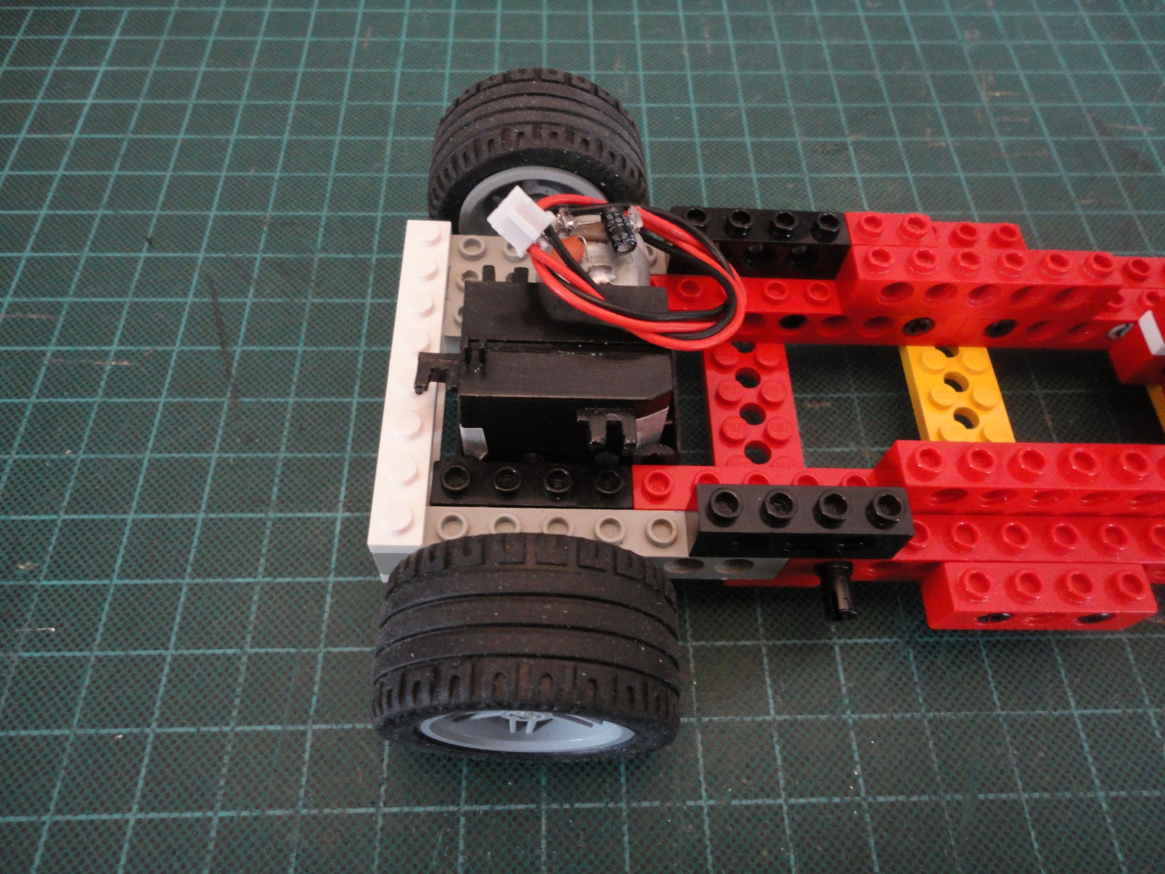 Wireless Lego Race Car : 13 Steps (with Pictures) - Instructables