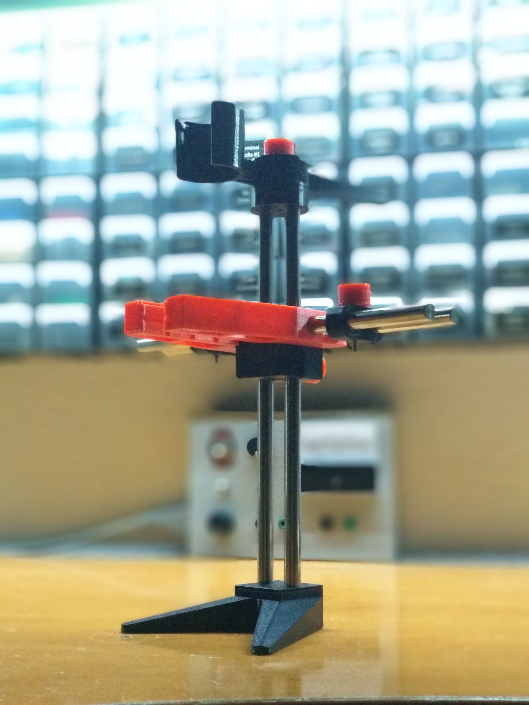 3D Printed SMD Soldering Vice : 7 Steps (with Pictures) - Instructables