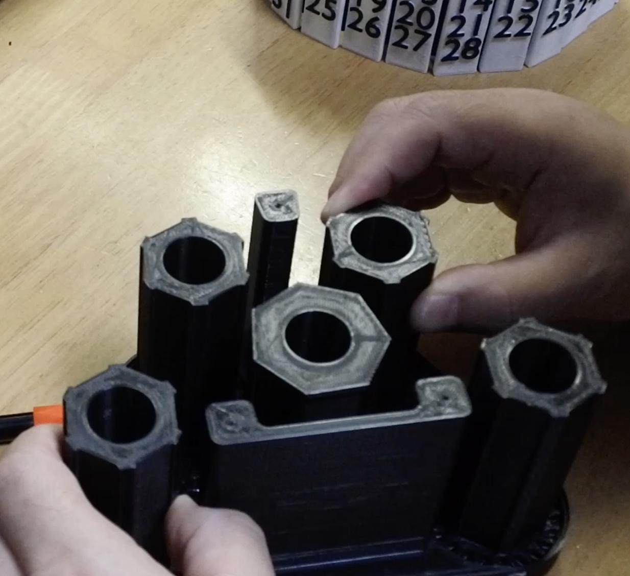 Track Link Calendar : 7 Steps (with Pictures) - Instructables