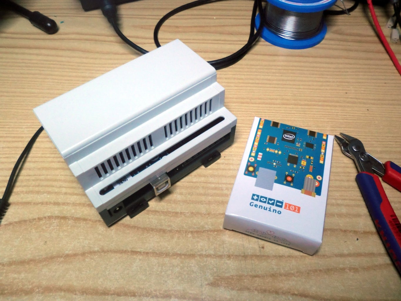 Arduino Uno Arduino 101 Din Rail Enclosure And Breadboard 9 Steps Instructables