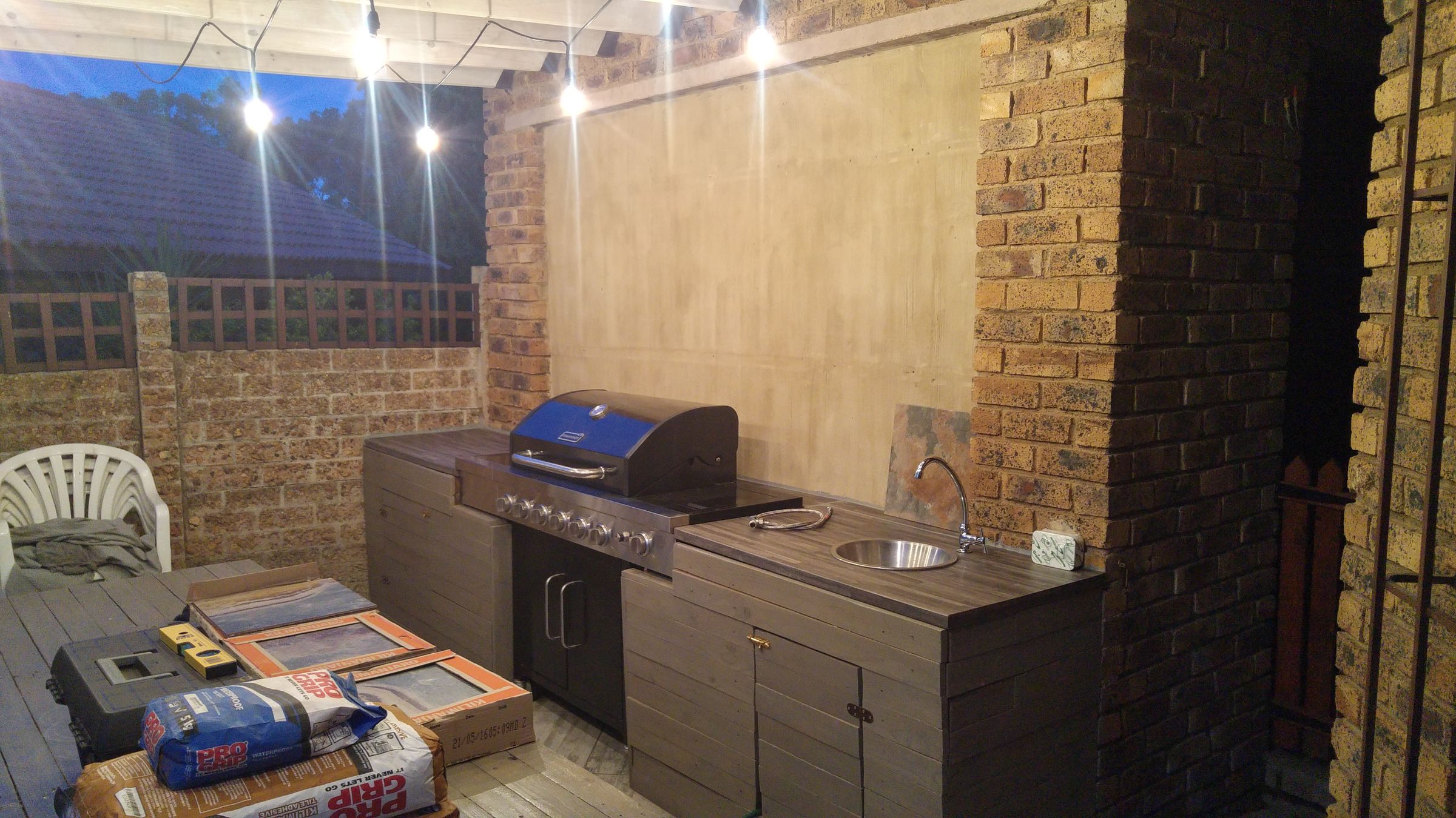 Pergola Style Patio "Braai" Area : 19 Steps (with Pictures) - Instructables