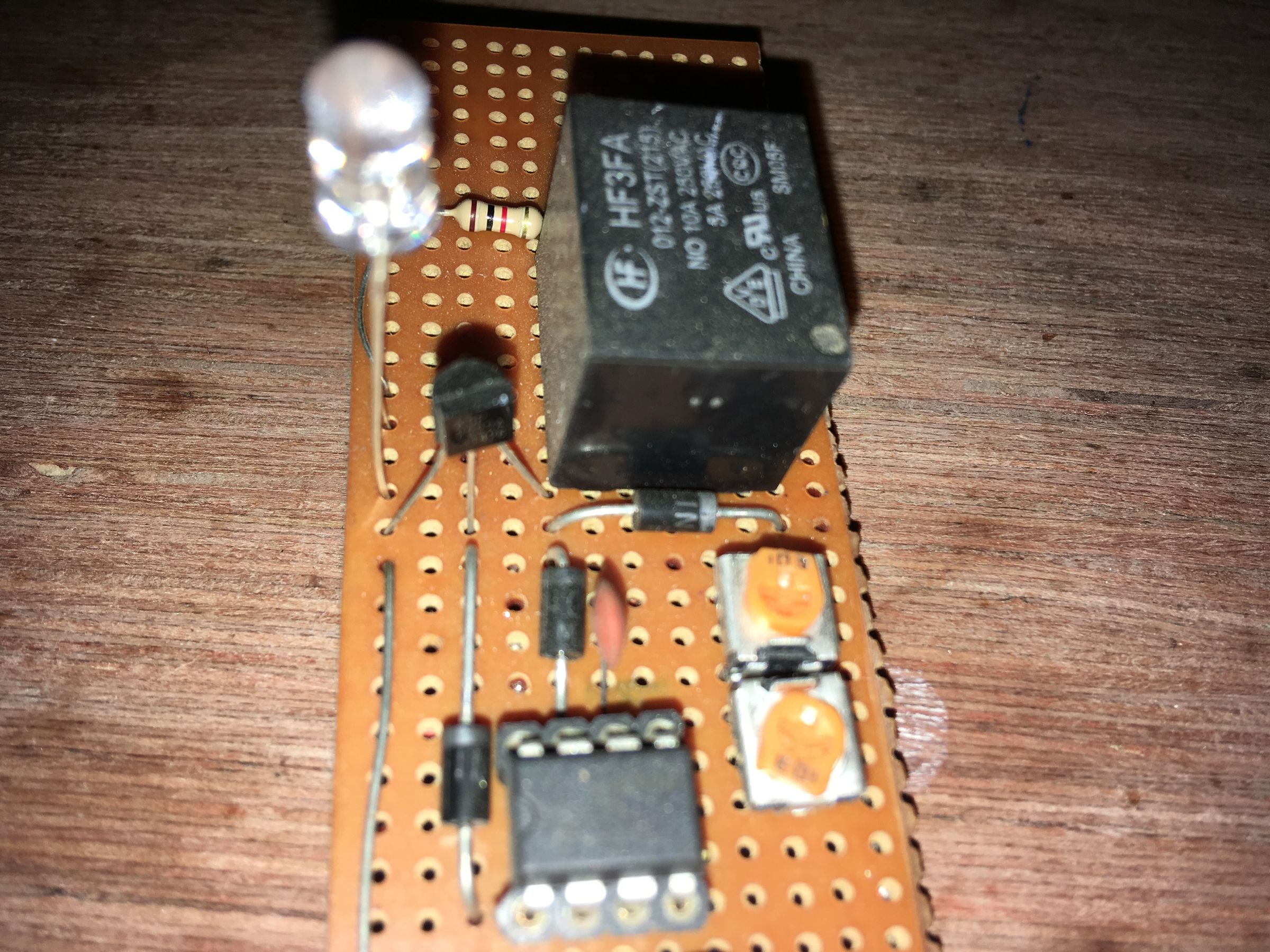Over & Under Voltage Protection for Battery or Power Supply - Instructables