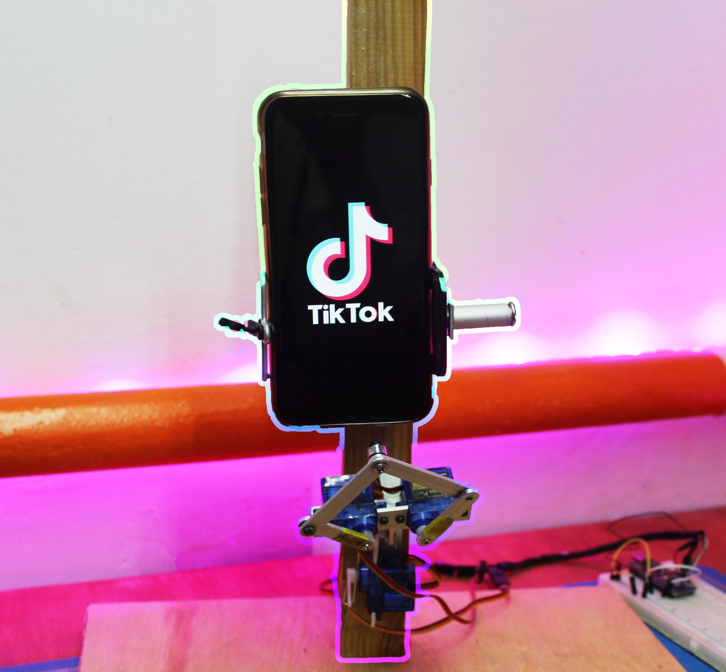 A Robot That Shoots Videos in Tik-Tok : 8 Steps (with Pictures ...
