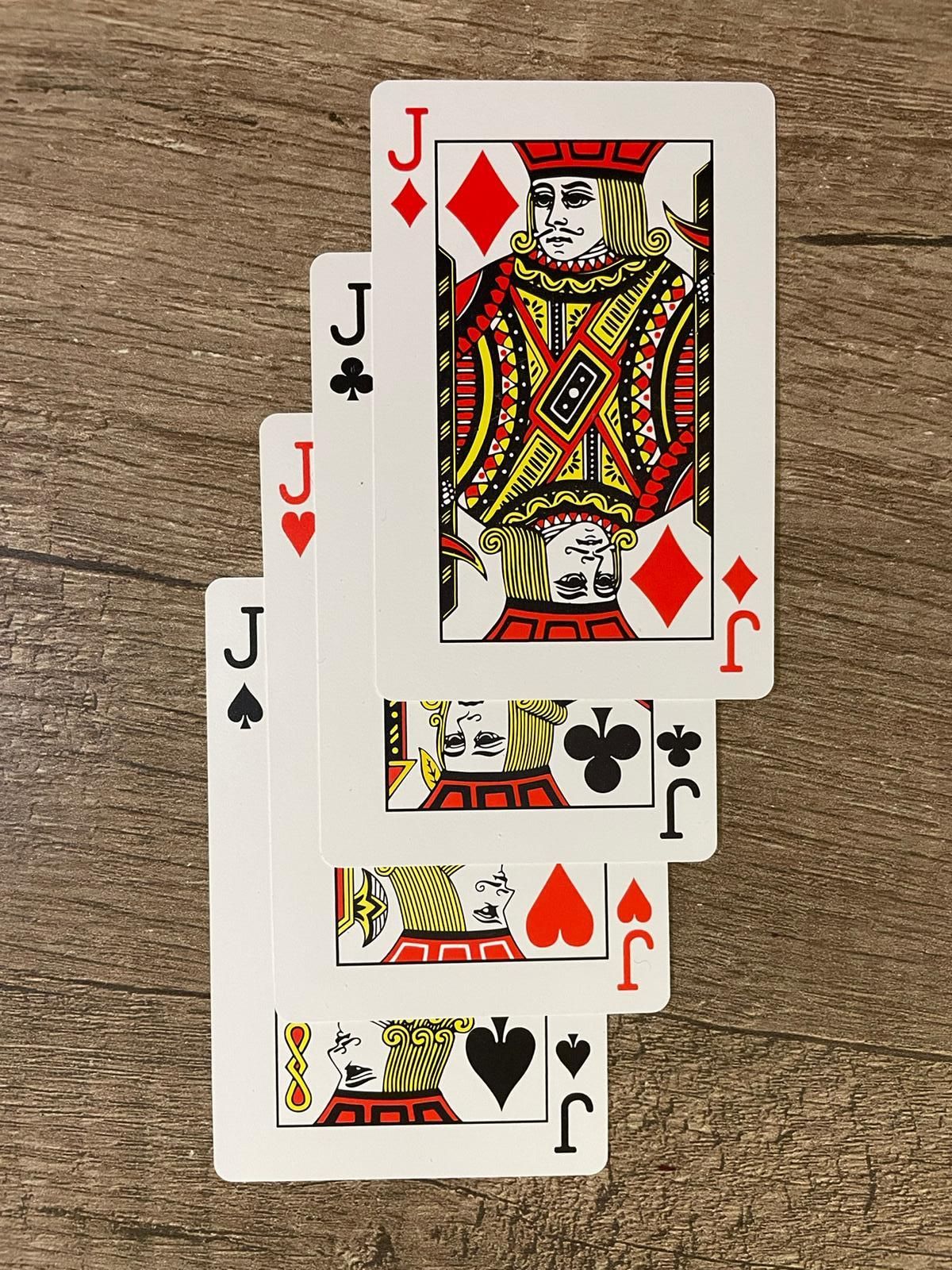 Seven - Card Game : 4 Steps - Instructables