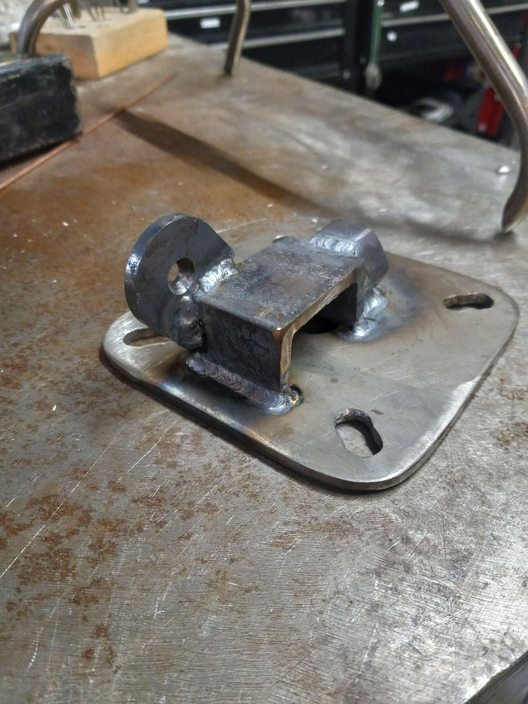 DIY Ball Swivel for Vise/Welding Positioner Out of Reclaimed 2x2 ...