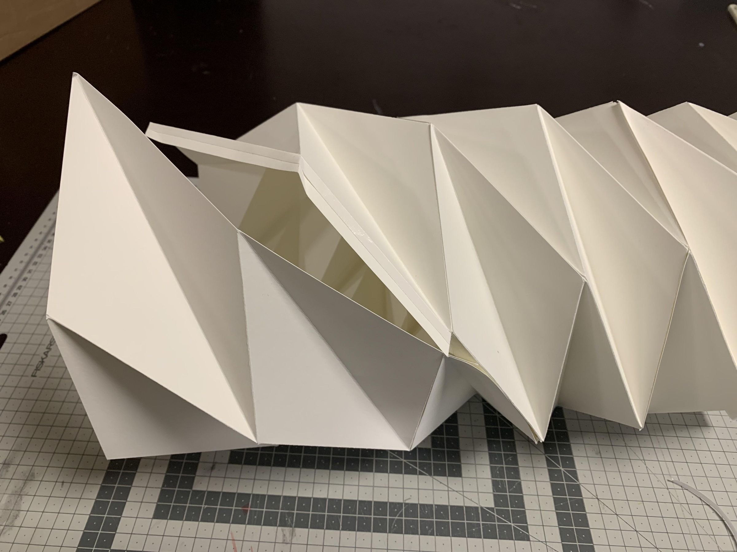 Flat Foldable Paper Lamp : 10 Steps (with Pictures) - Instructables
