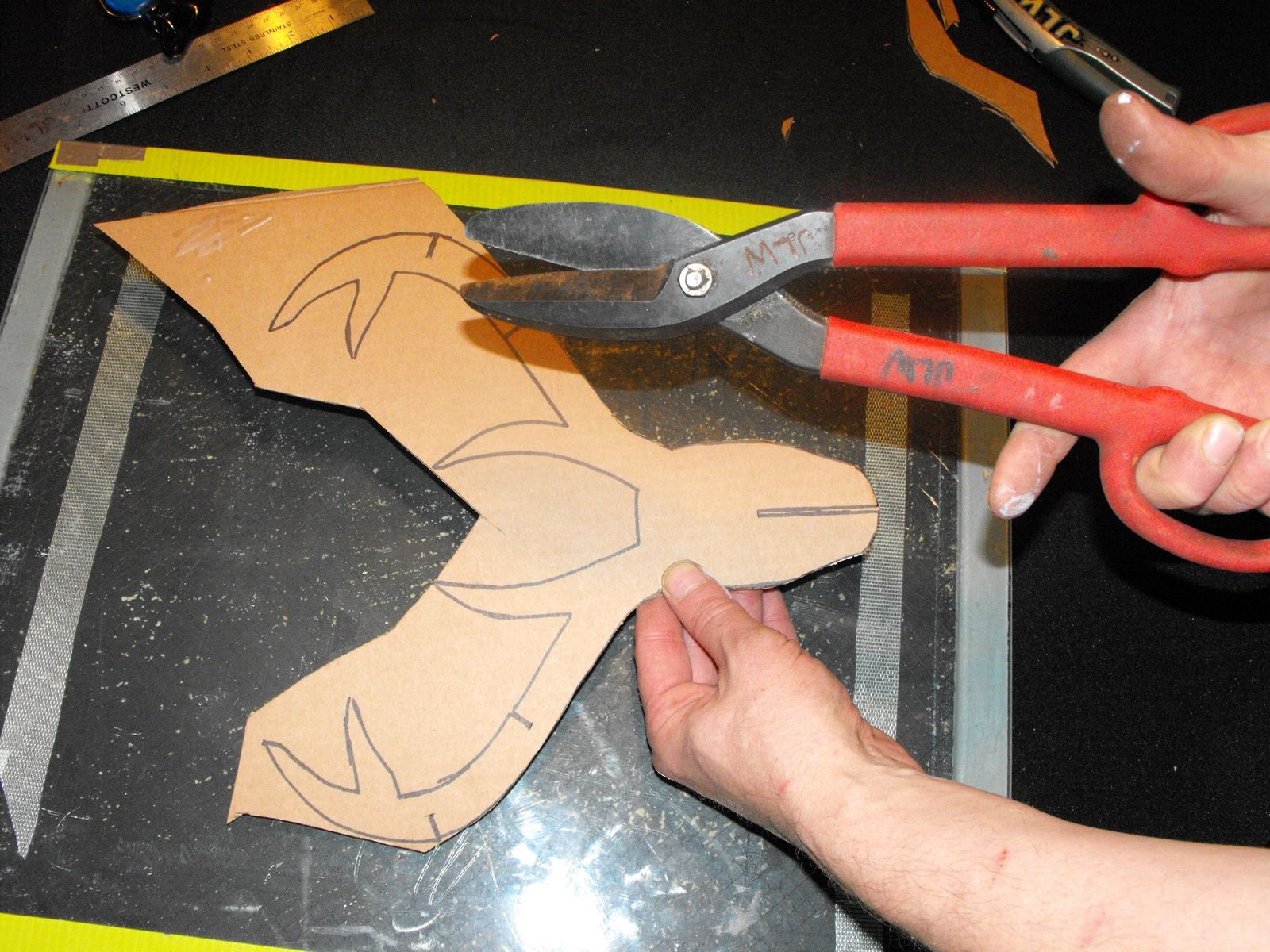 3D Cardboard & Duct Tape Deer Head Trophy With Template : 12 Steps ...