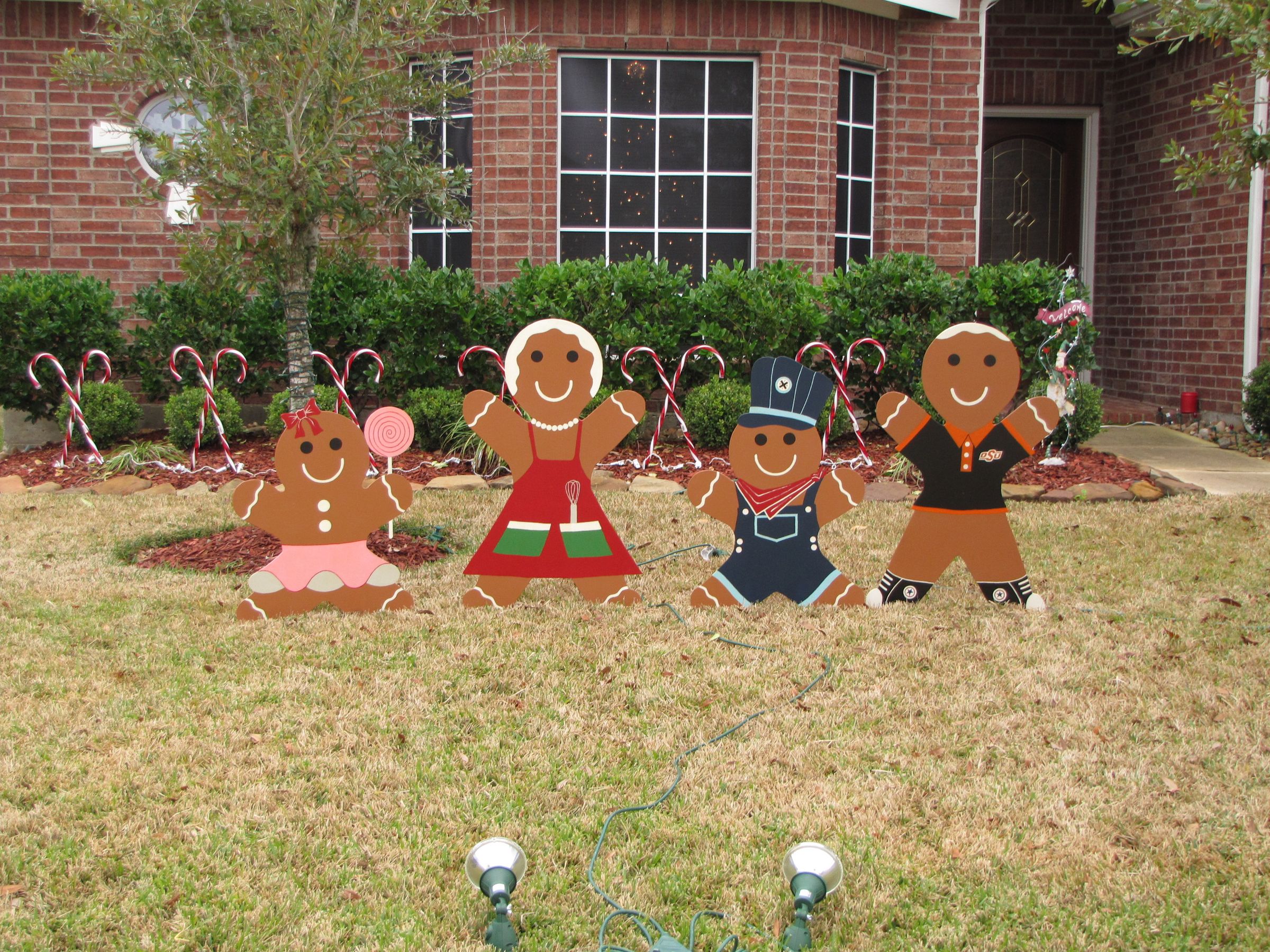Gingerbread Man Christmas Yard Decoration - Updated : 7 Steps (with ...