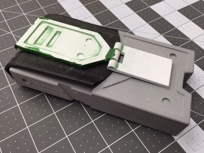 Batman Arkham Knight Utility Belt : 9 Steps (with Pictures) - Instructables