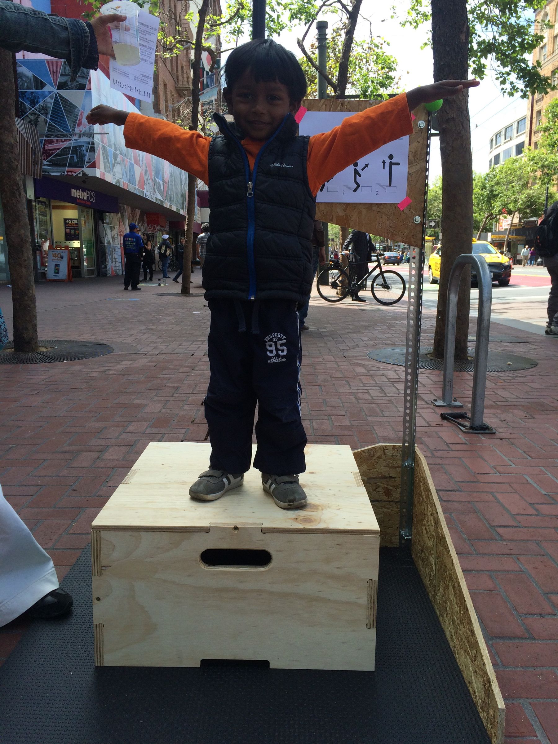 Urban Exercise Trail : 12 Steps - Instructables