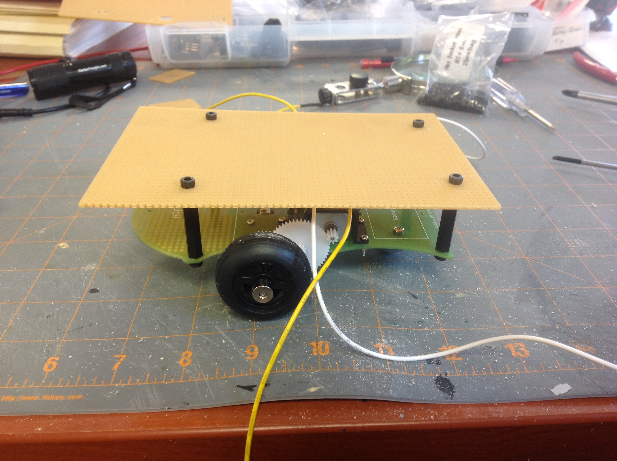 Arduino Light Following Robot : 6 Steps (with Pictures) - Instructables