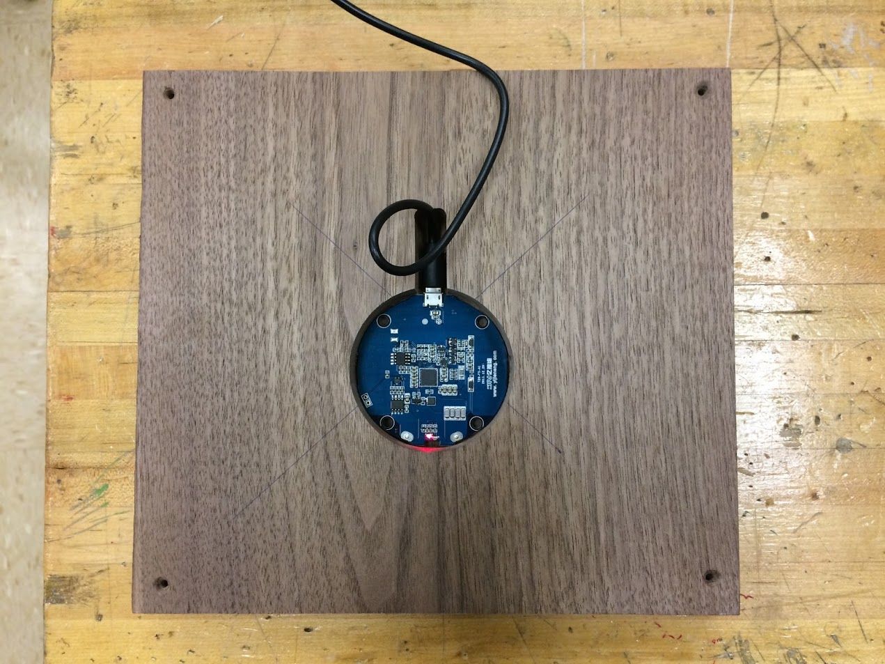 Build a Hidden Qi Wireless Phone Charger! : 6 Steps (with Pictures ...