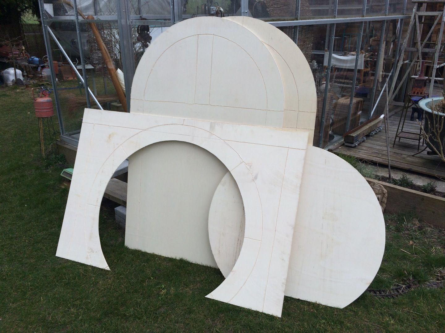 Hobbit Playhouse : 10 Steps (with Pictures) - Instructables