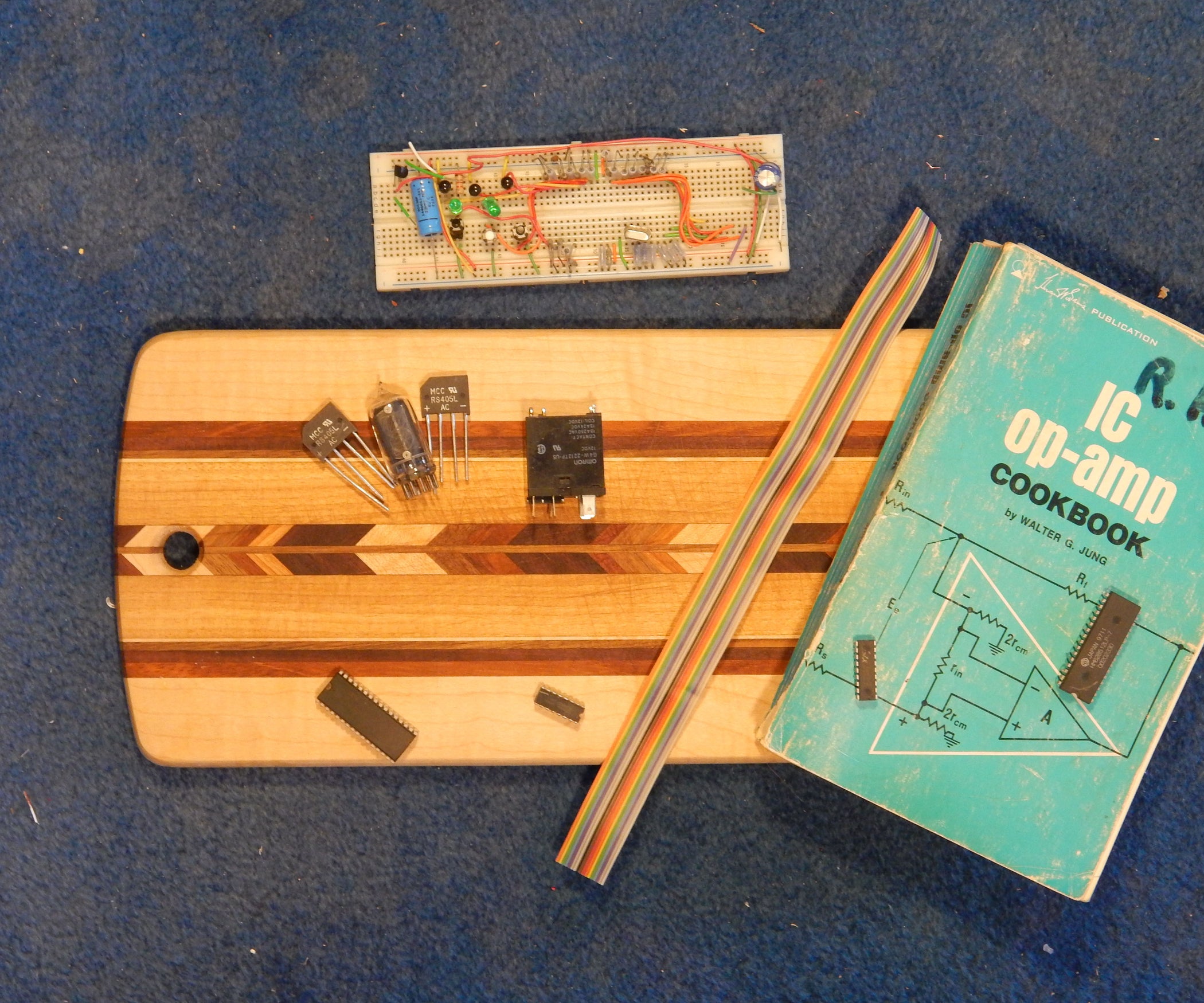 Comprehensive Guide to Electronic Breadboards: a Meta Instructable : 11 ...