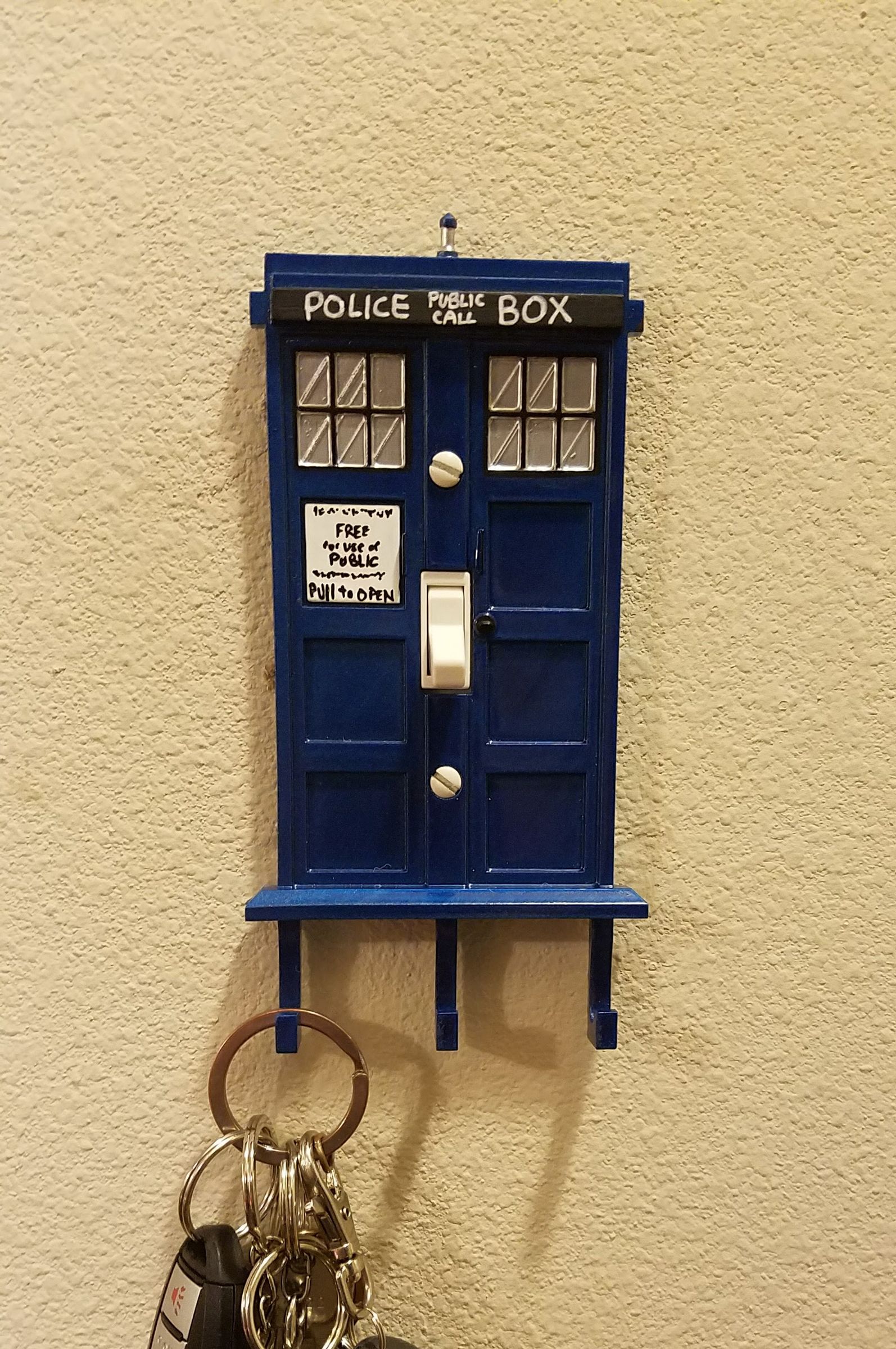 3D Printed Key Hook Tardis Light Switch - Dr Who : 3 Steps (with ...