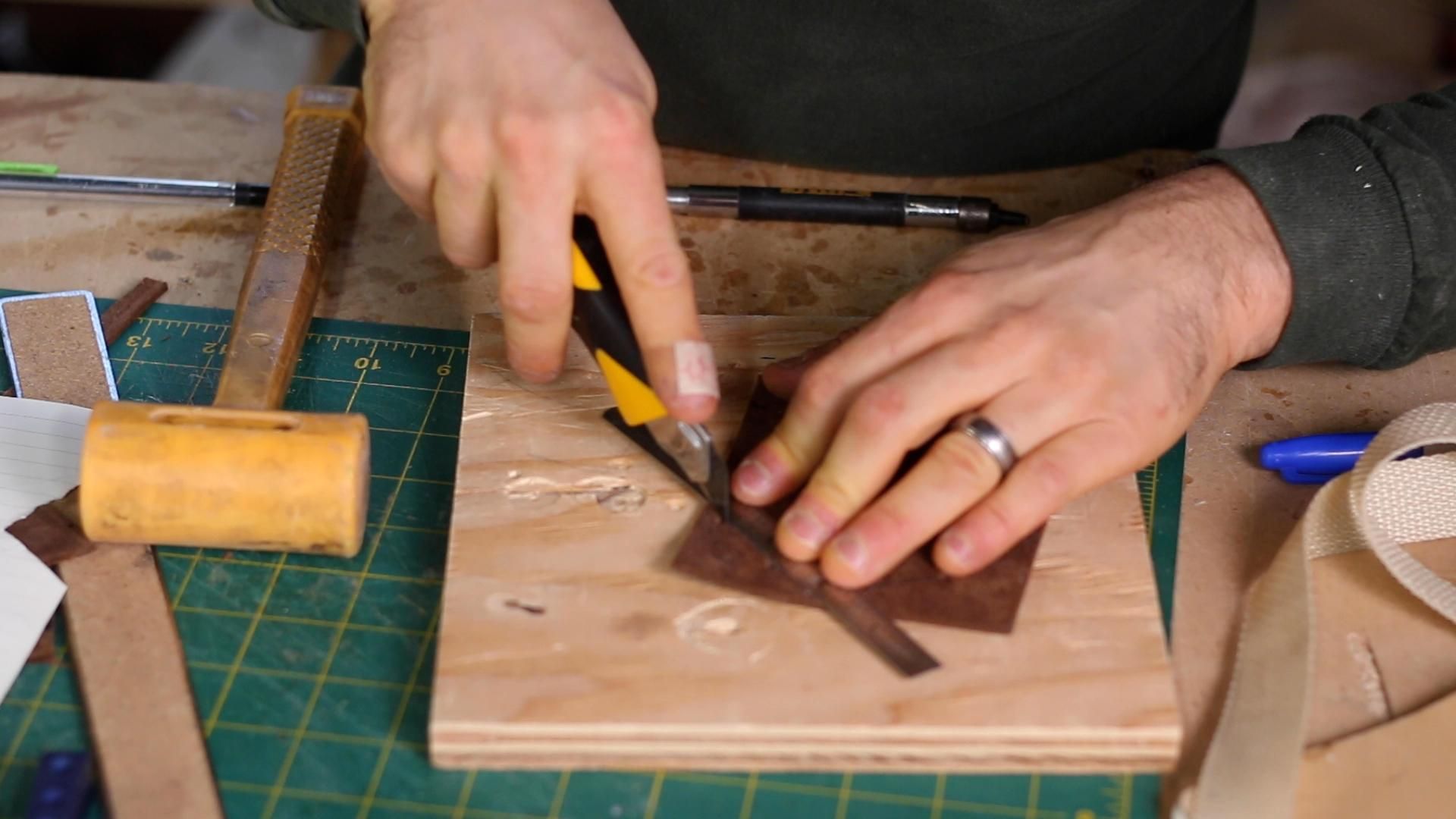 Repairing a Workshop Apron : 6 Steps (with Pictures) - Instructables