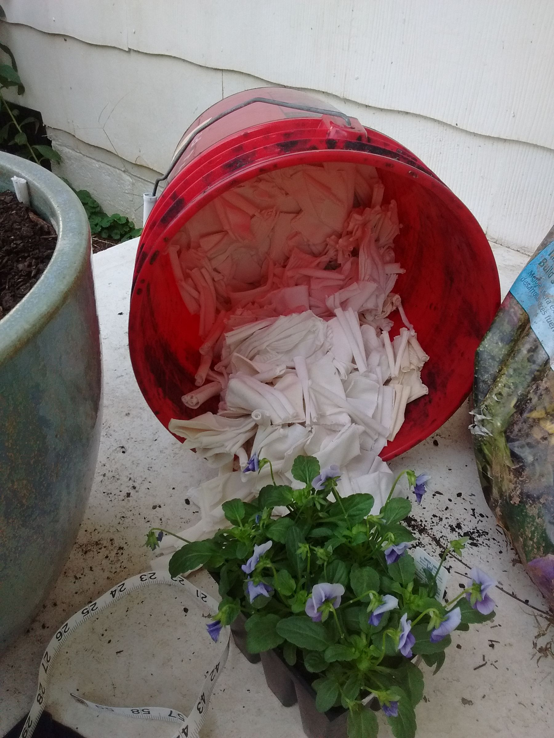 How to Compost Old Cotton T-Shirts : 6 Steps (with Pictures ...
