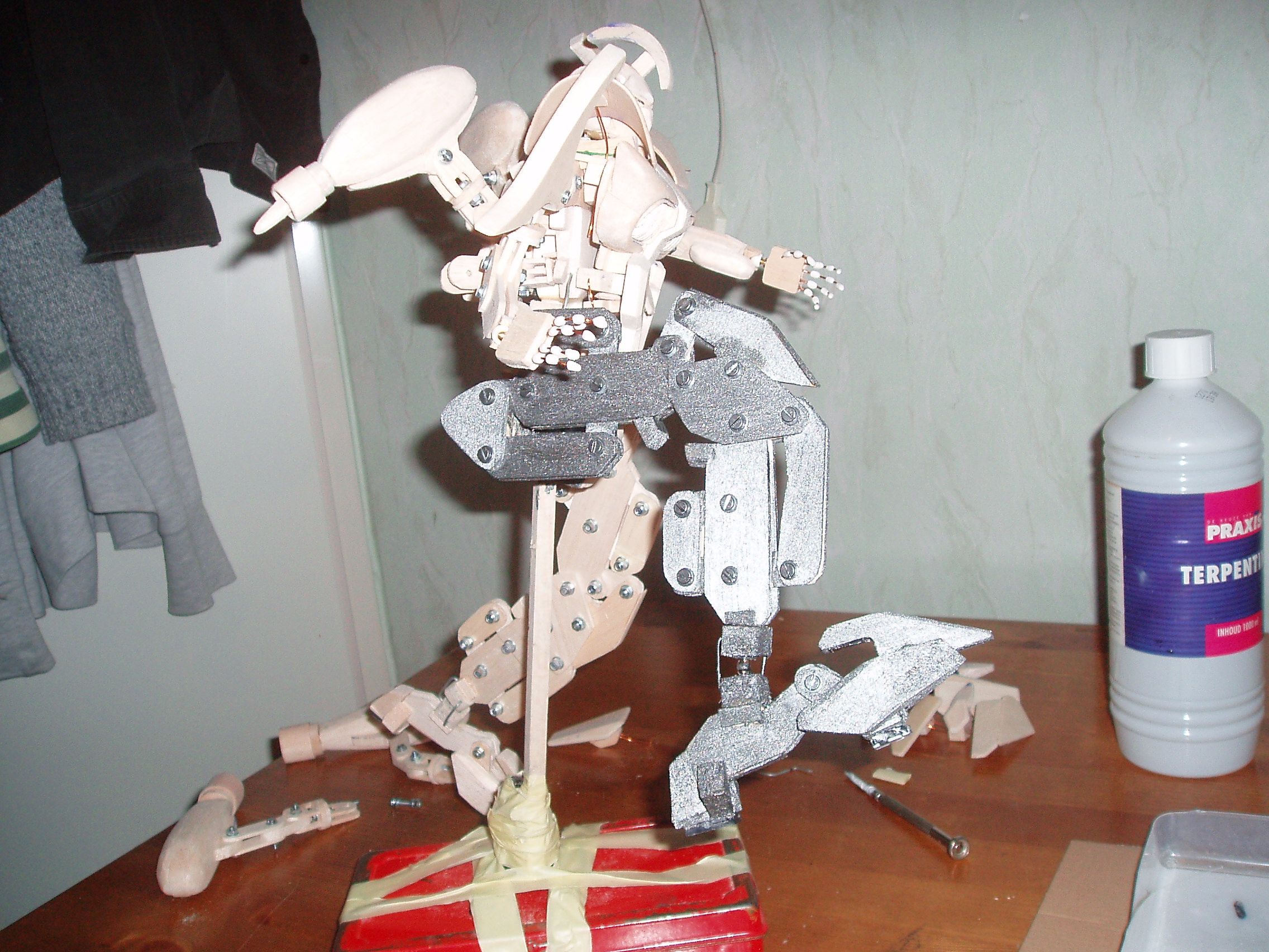 Designing the Skeleton Frame : 10 Steps (with Pictures) - Instructables