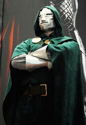 How to Make a Marvel's "Dr. Doom" Costume : 14 Steps - Instructables