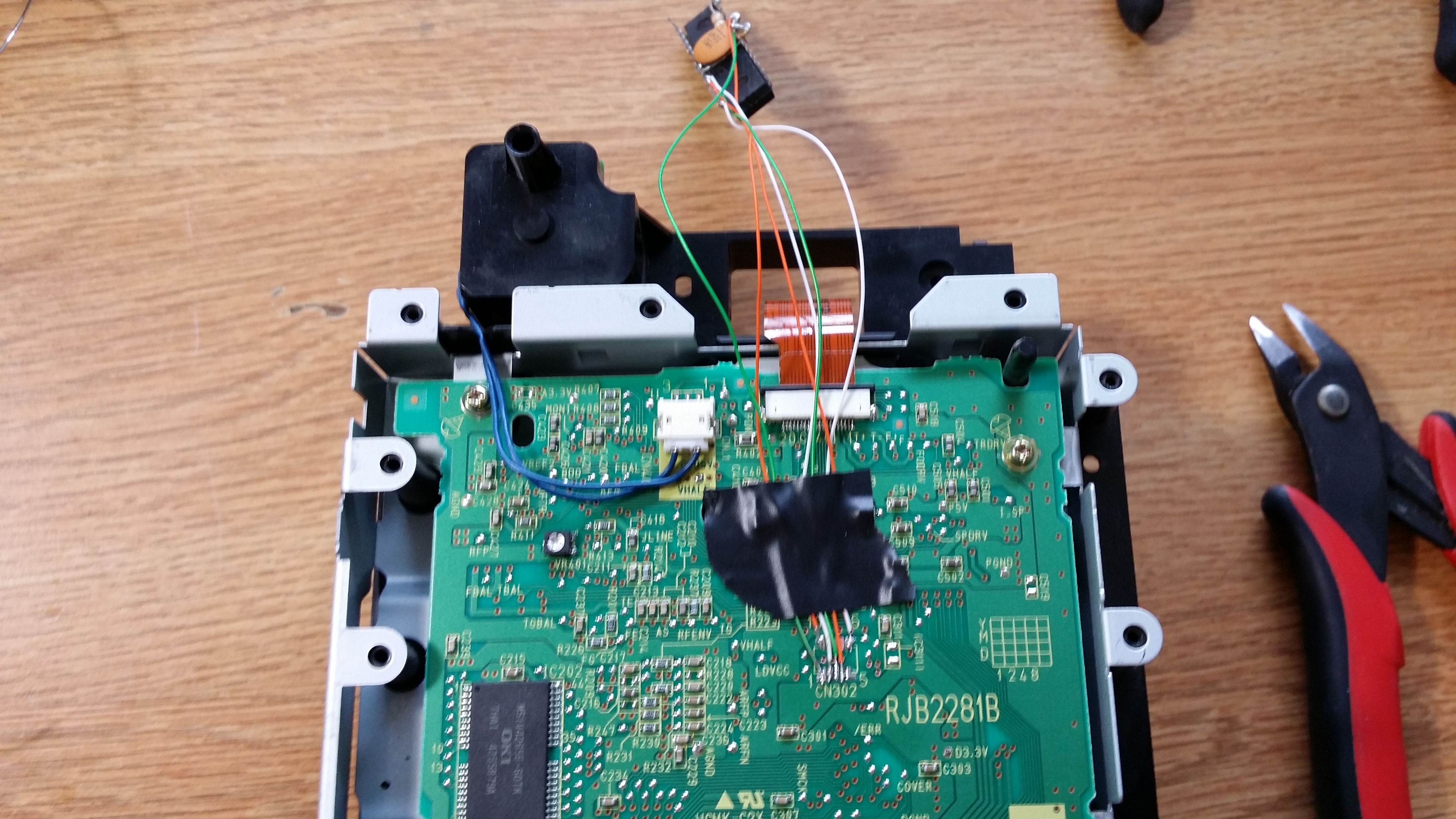 Homemade GameCube Mod-Chip : 10 Steps - Instructables