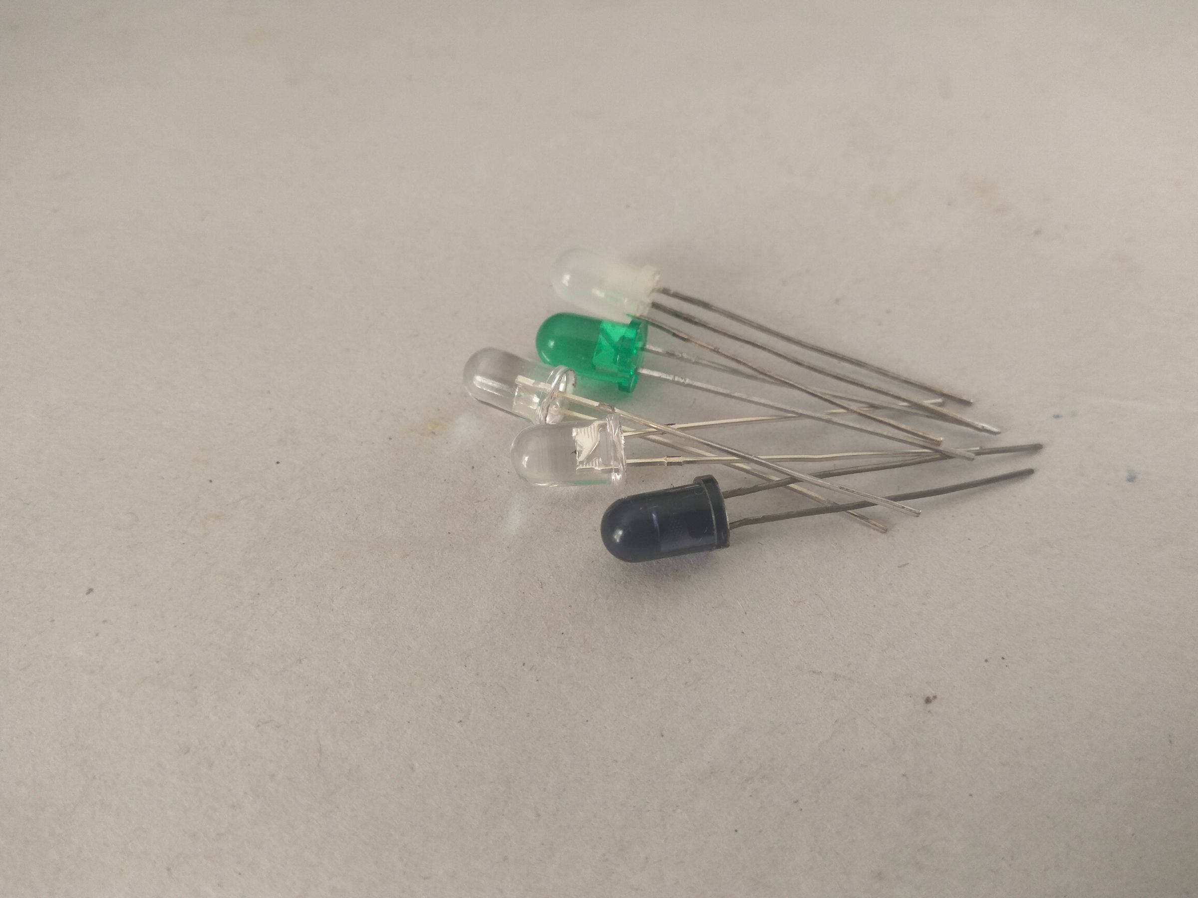 LED As Light Sensor !!! : 3 Steps (with Pictures) - Instructables
