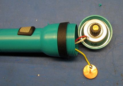SCR Tester From a Flashlight : 11 Steps - Instructables