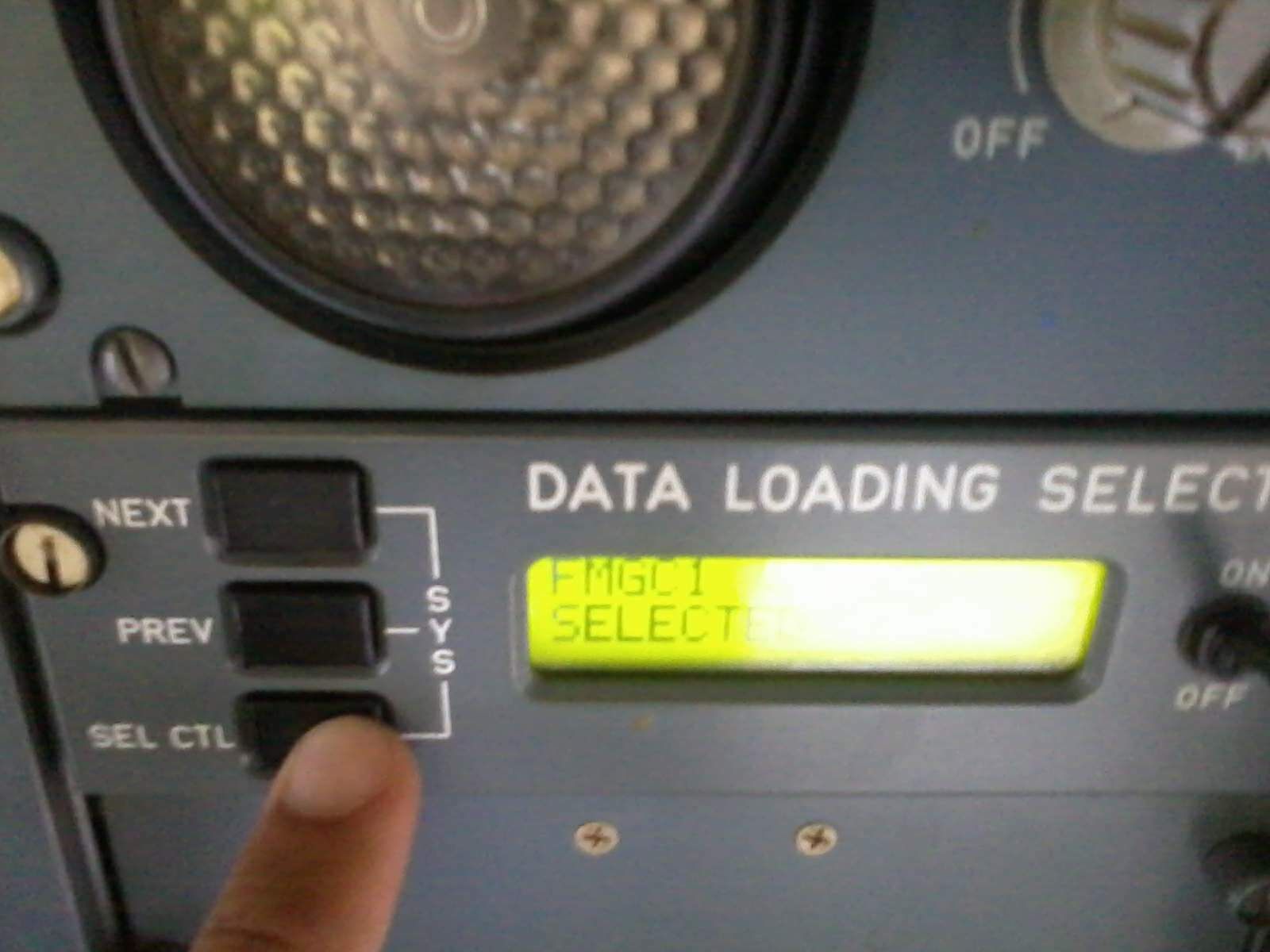 A320 NAV Database Update : 4 Steps (with Pictures) - Instructables