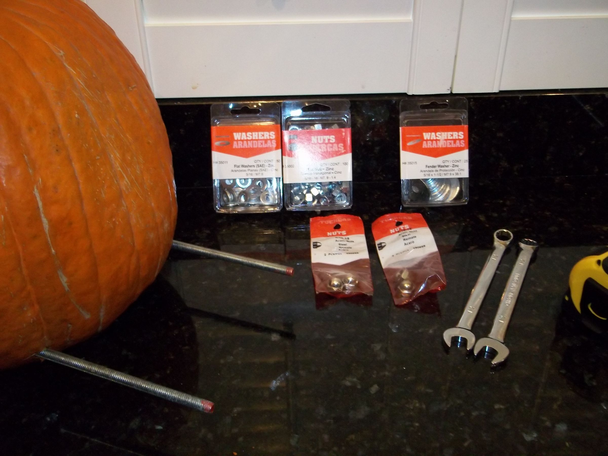 How to Build a PUMPKIN RACER With Two Parallel Independent Axles : 9 ...