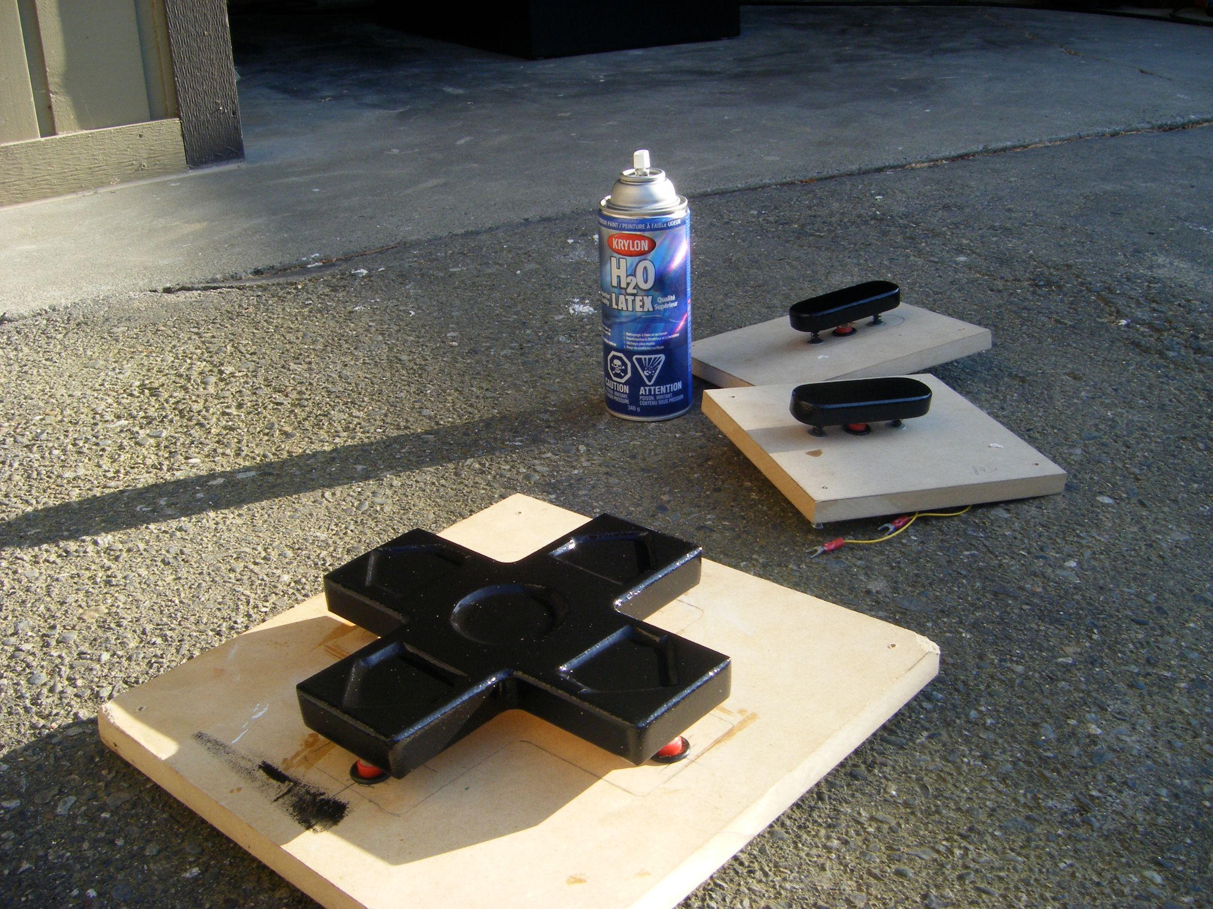 How-To : Giant NES Controller : 9 Steps (with Pictures) - Instructables