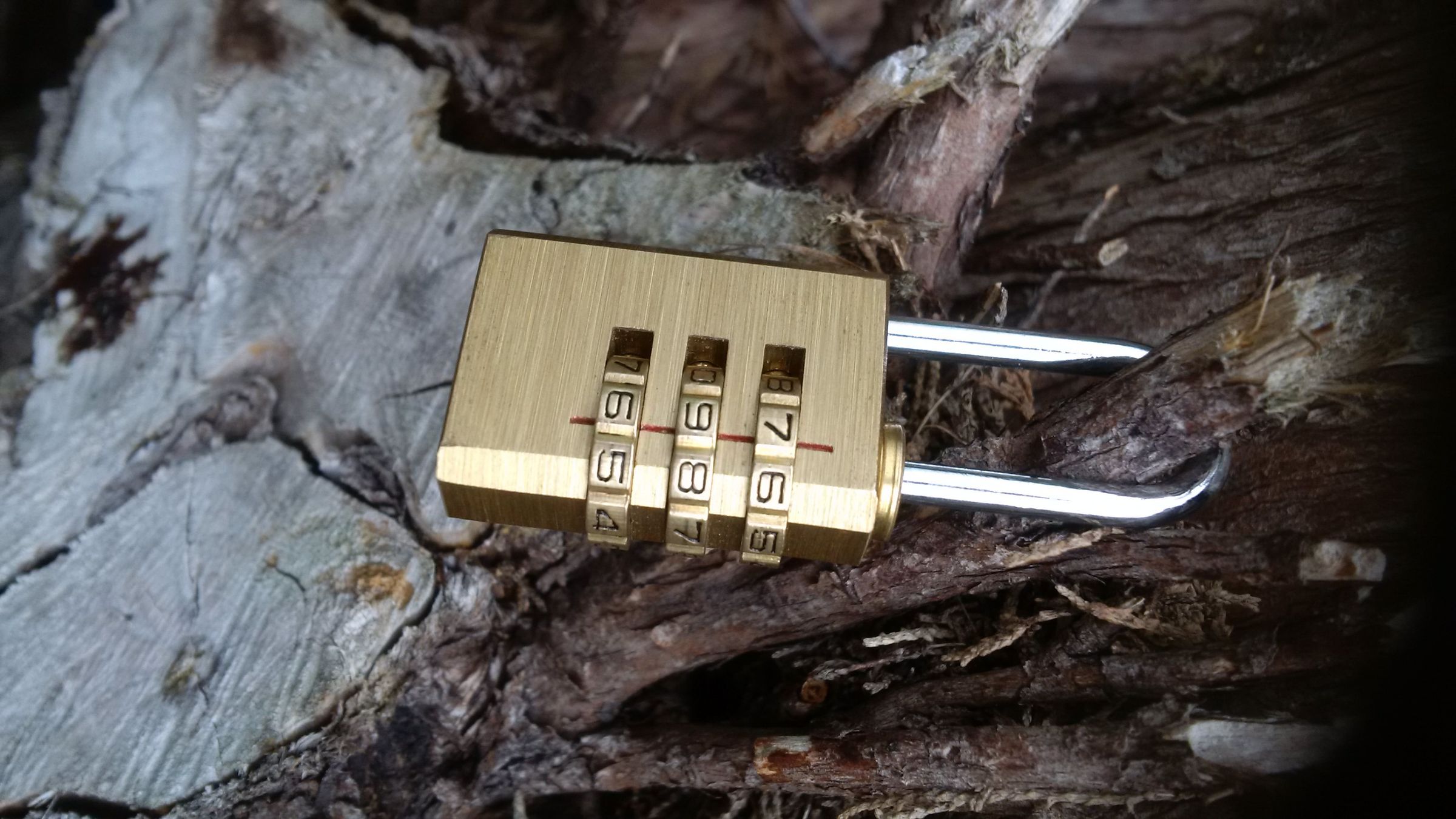 How to Crack Any Combination Lock in Seconds : 5 Steps (with Pictures ...