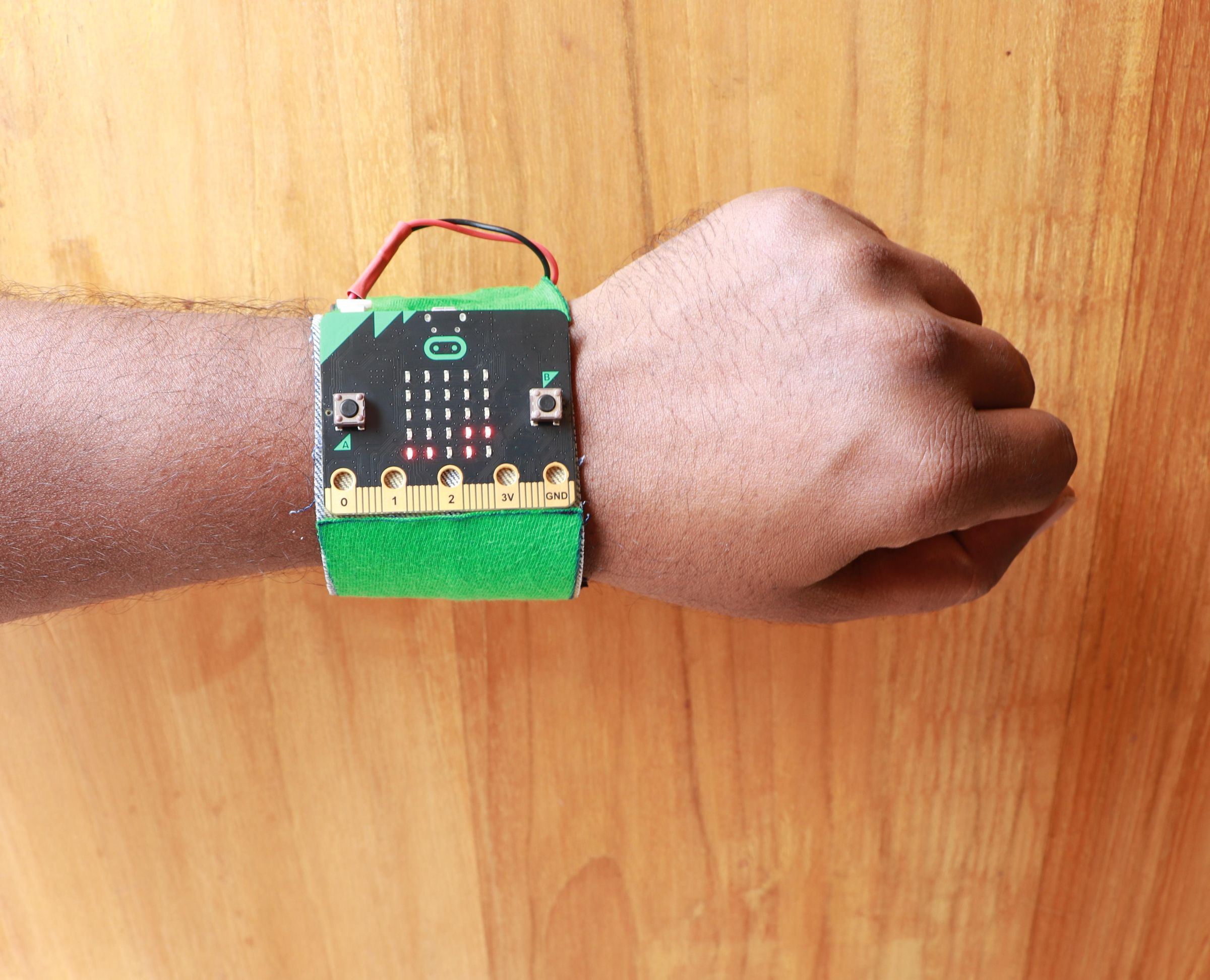 Micro:bit DIY Smart Watch : 4 Steps (with Pictures) - Instructables