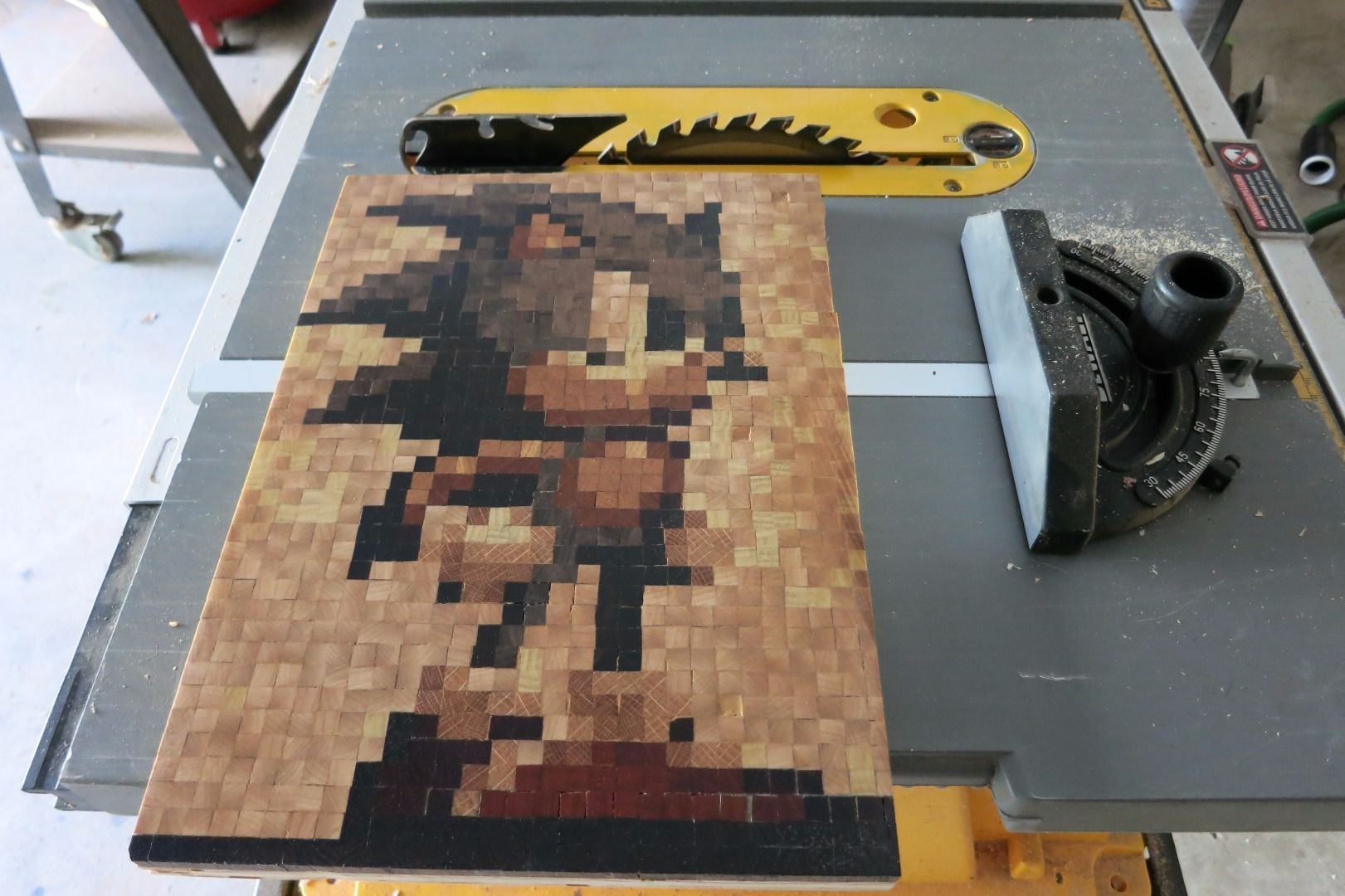 16-Bit Wood Mosaic - Sonic! : 5 Steps (with Pictures) - Instructables