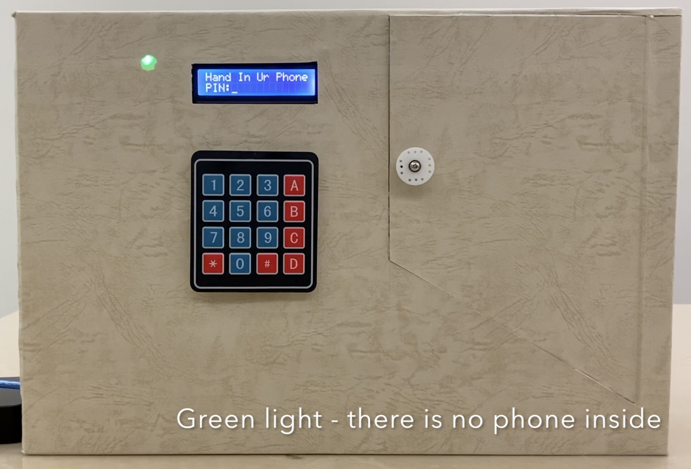 Phone Coffer : 5 Steps (with Pictures) - Instructables