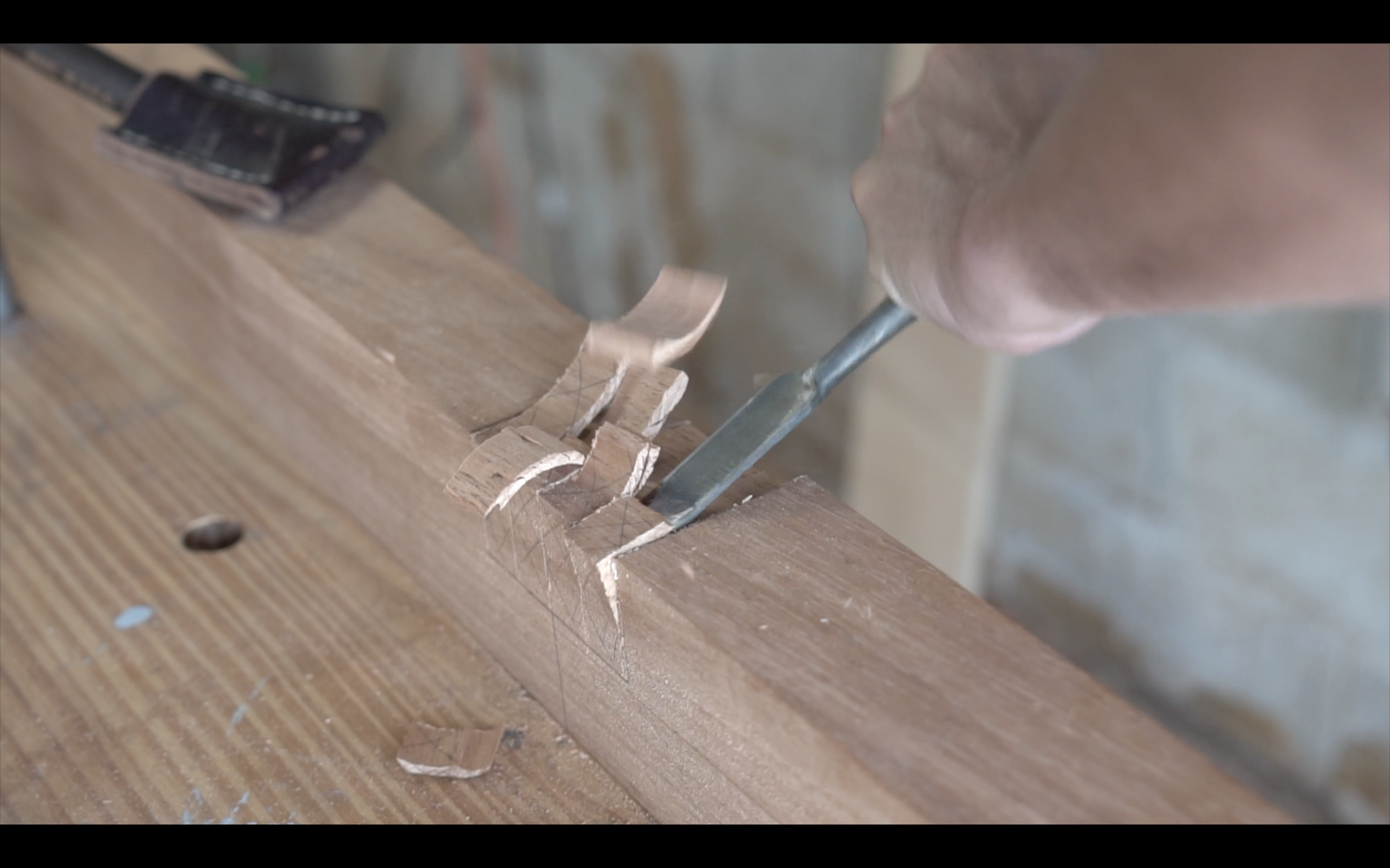 Modern Dining Table - Traditional Joinery : 10 Steps (with Pictures ...