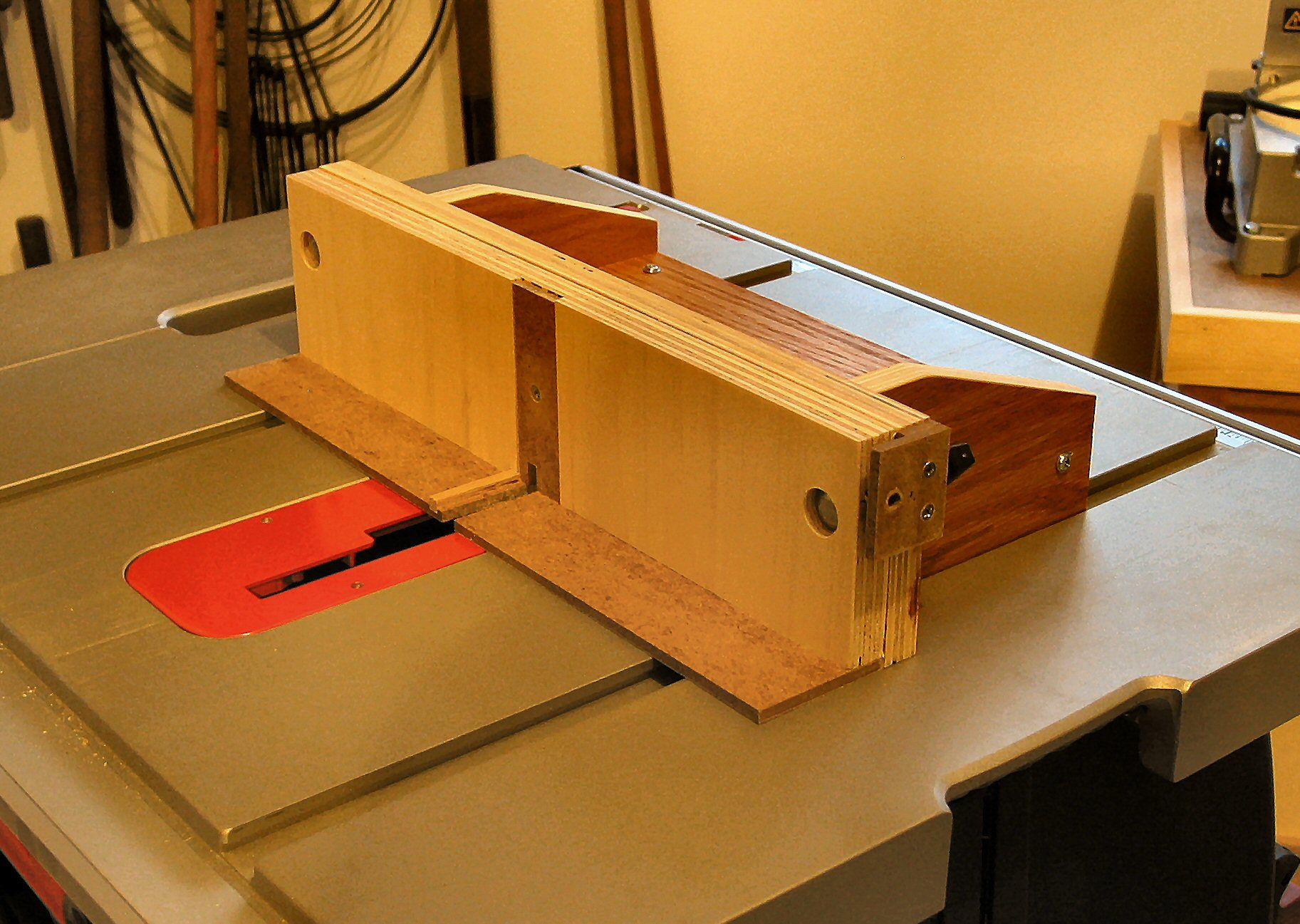 Oak Jewelry Box Featuring Box Joint Construction : 9 Steps (with ...