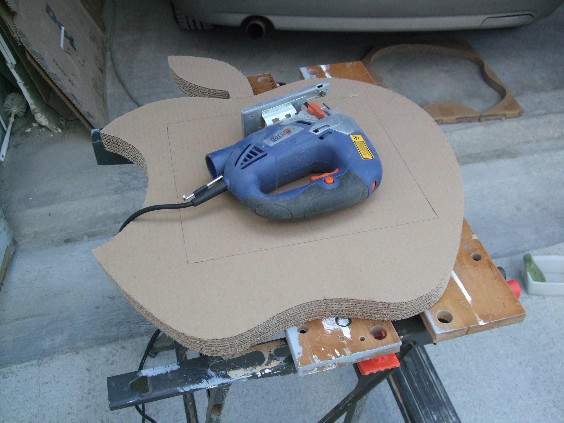 Cardboard Furniture As Apple's Logo. : 4 Steps (with Pictures ...