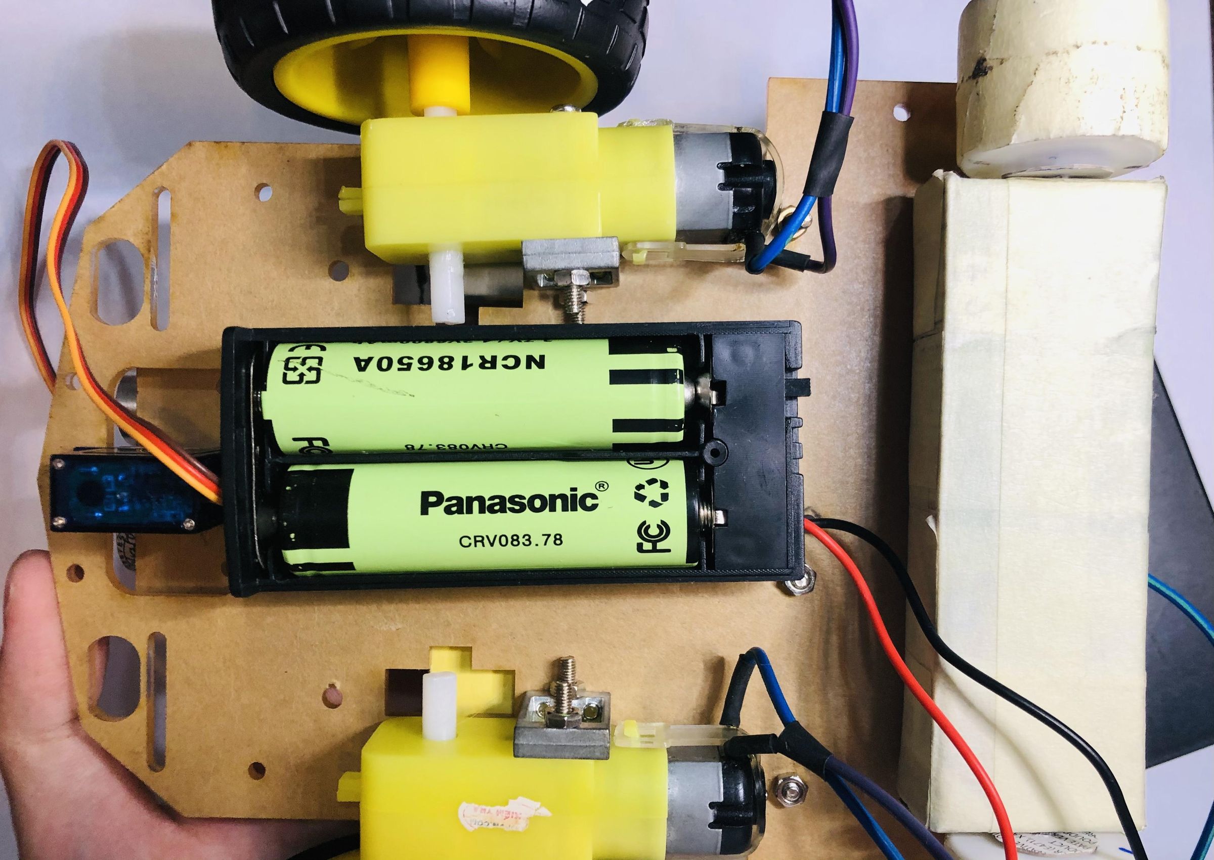 Arduino Obstacle Avoiding Robot Using an L298N Motor Driver : 9 Steps ...