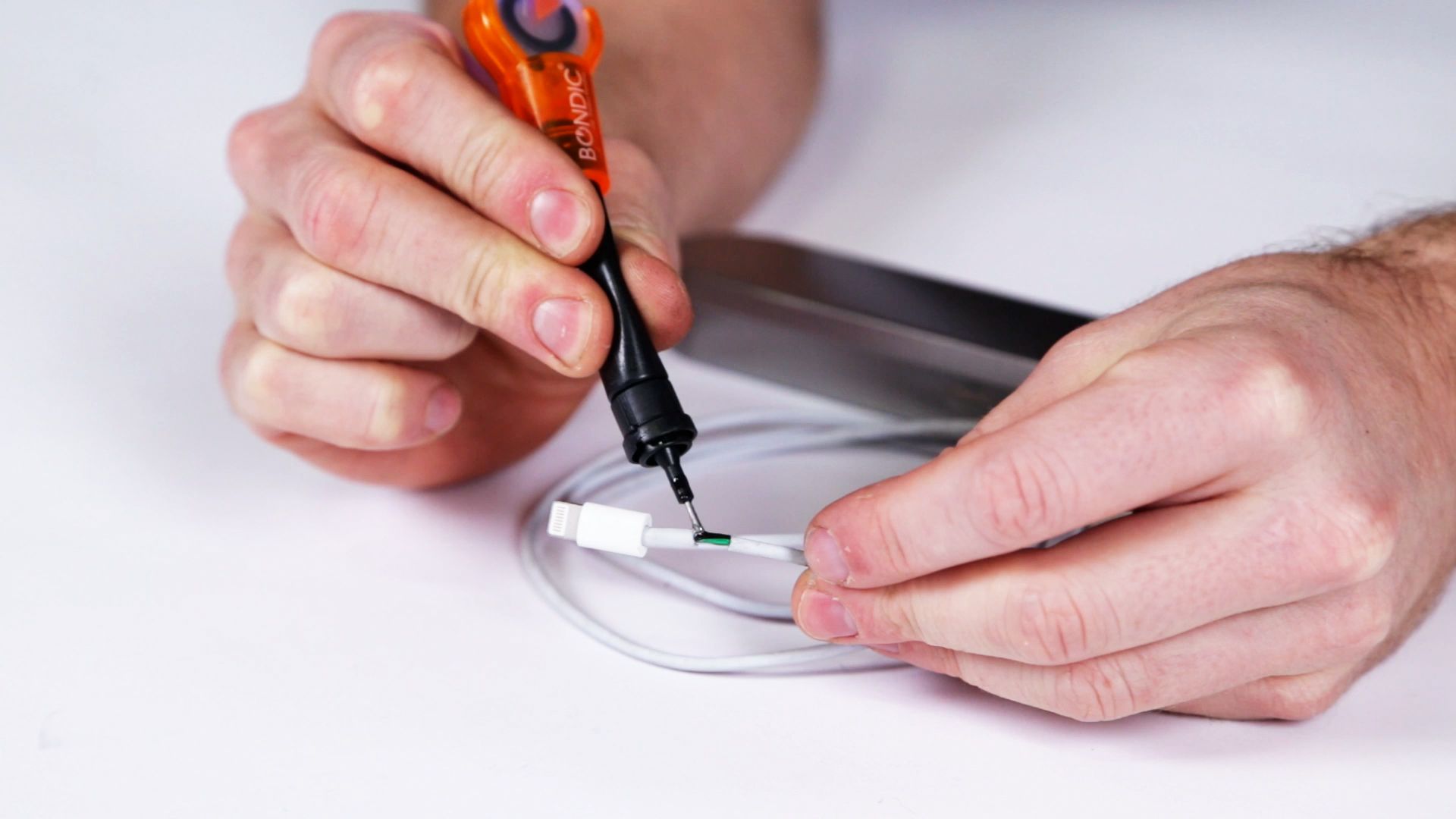Bondic How-To - Repair Frayed Cords : 3 Steps - Instructables